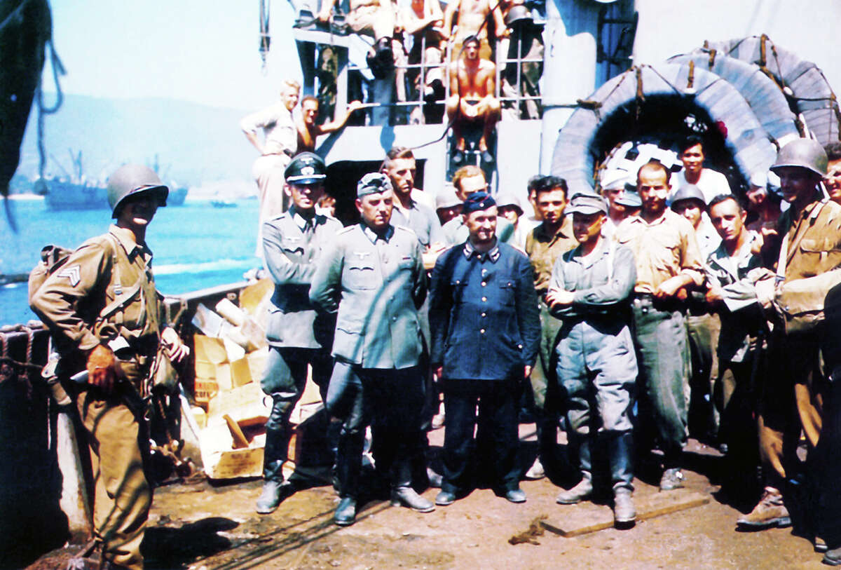 D-Day: The Invasion of Normandy in color photographs