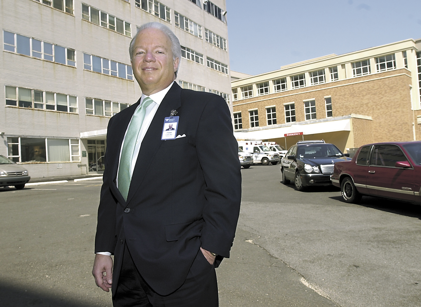 16 hospital execs get $1million-plus paychecks