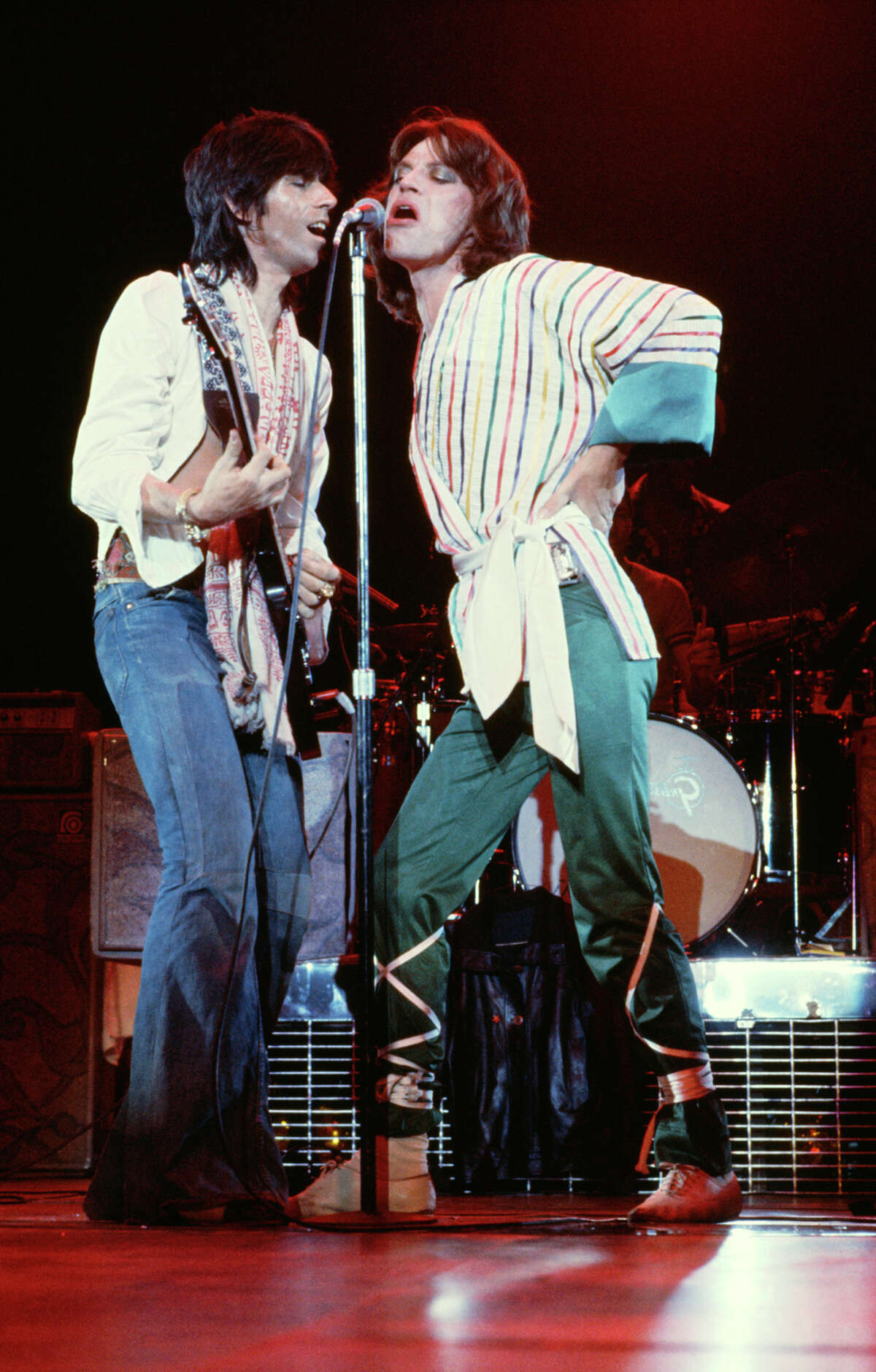 Never-before-seen photos of Rolling Stones on display in San Antonio