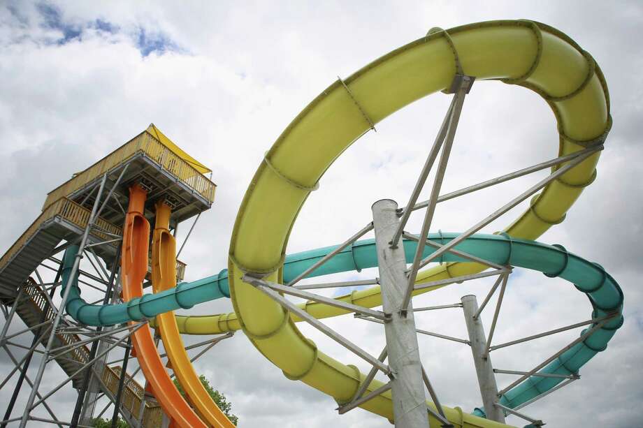 Six Flags Fiesta Texas unveils world's steepest water slide - San ...