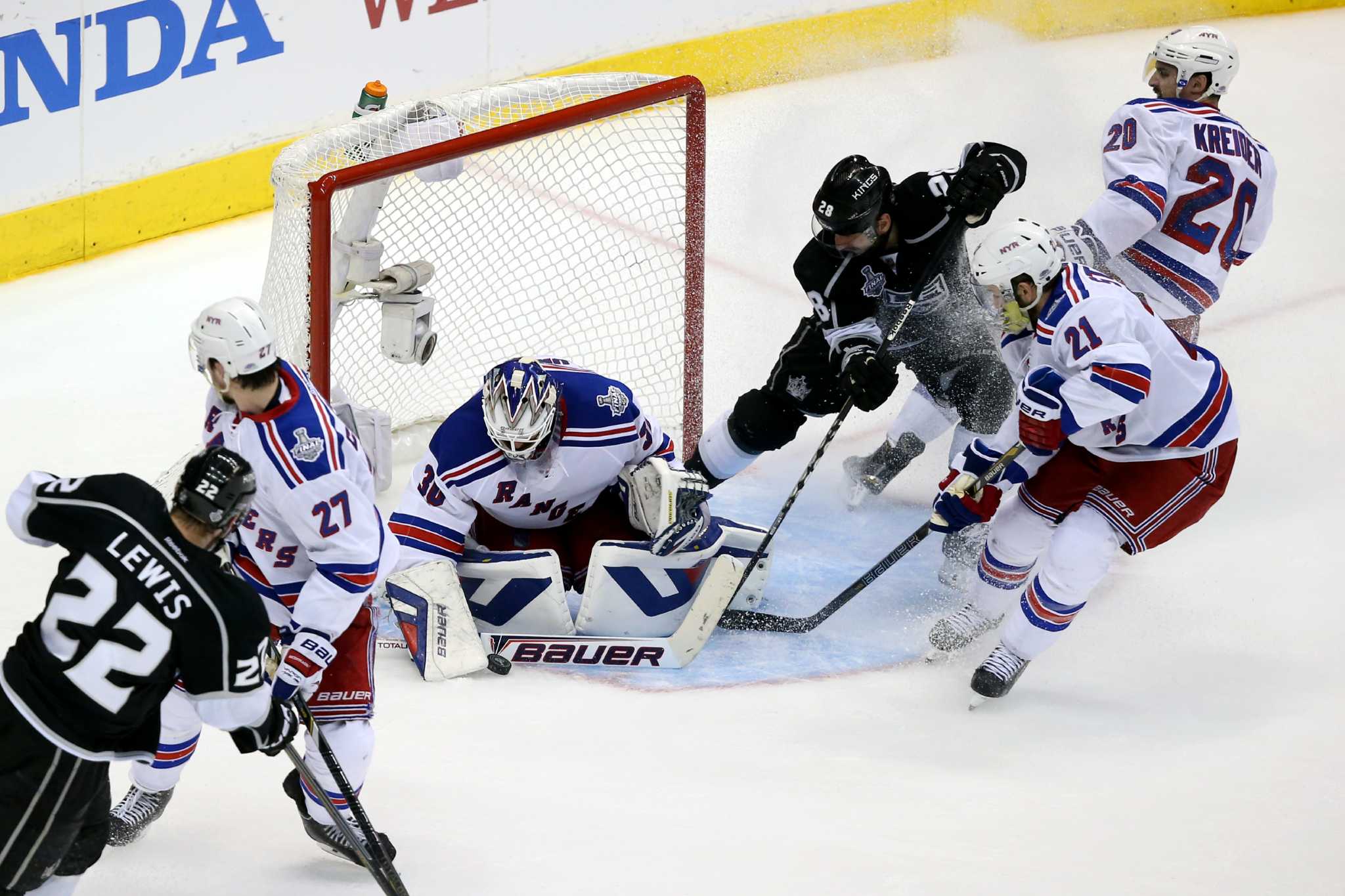 Rangers drop lead, and Game 2