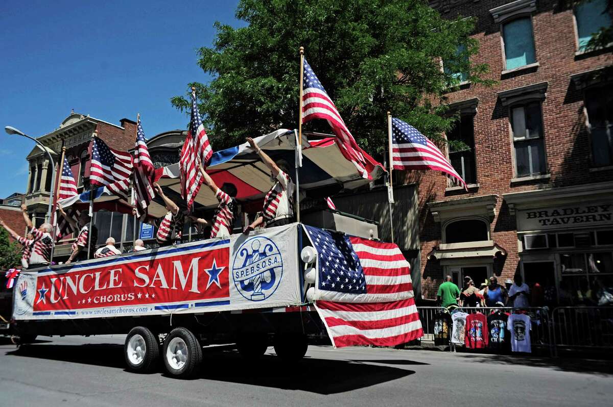 Photos: Patriotism on parade
