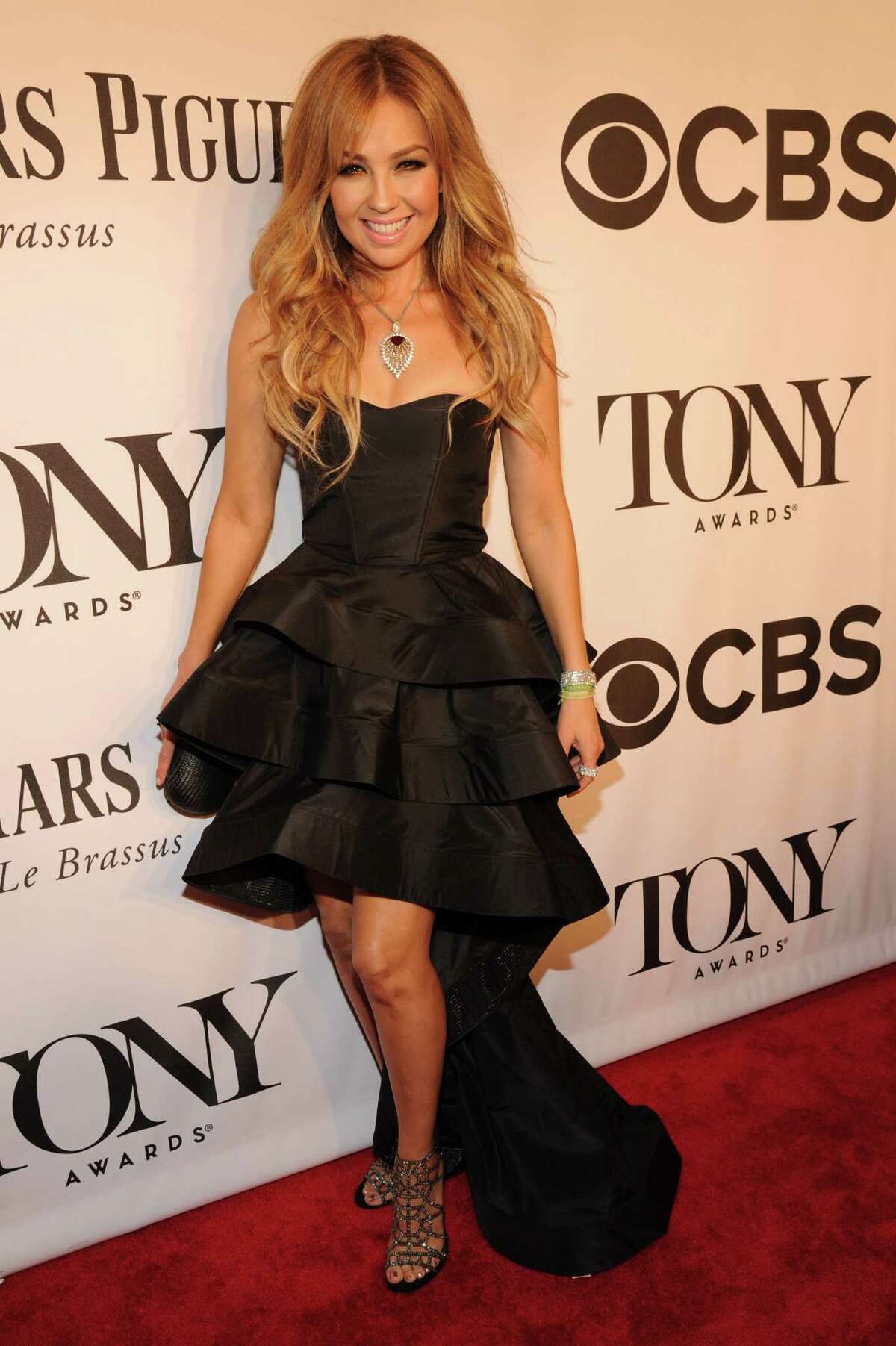 Mexican pop star Thalía's' style evolution