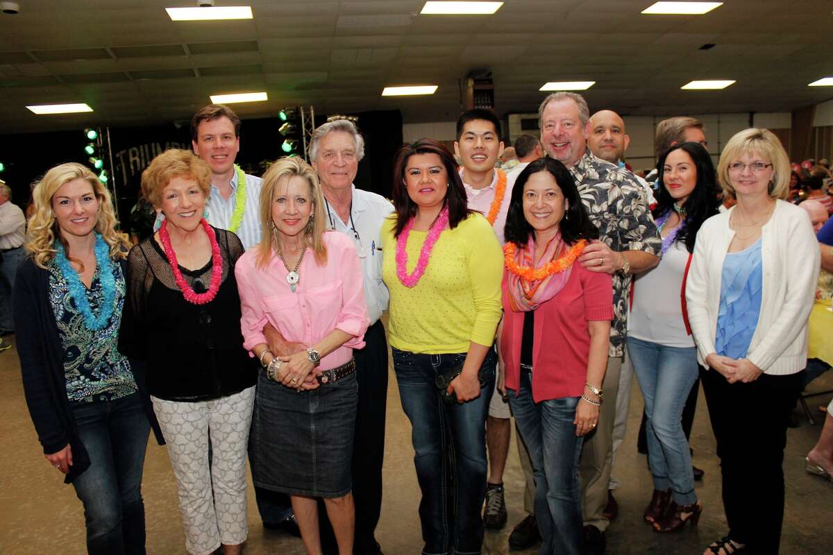 Surf's Up raises funds for teacher grants in Lamar CISD