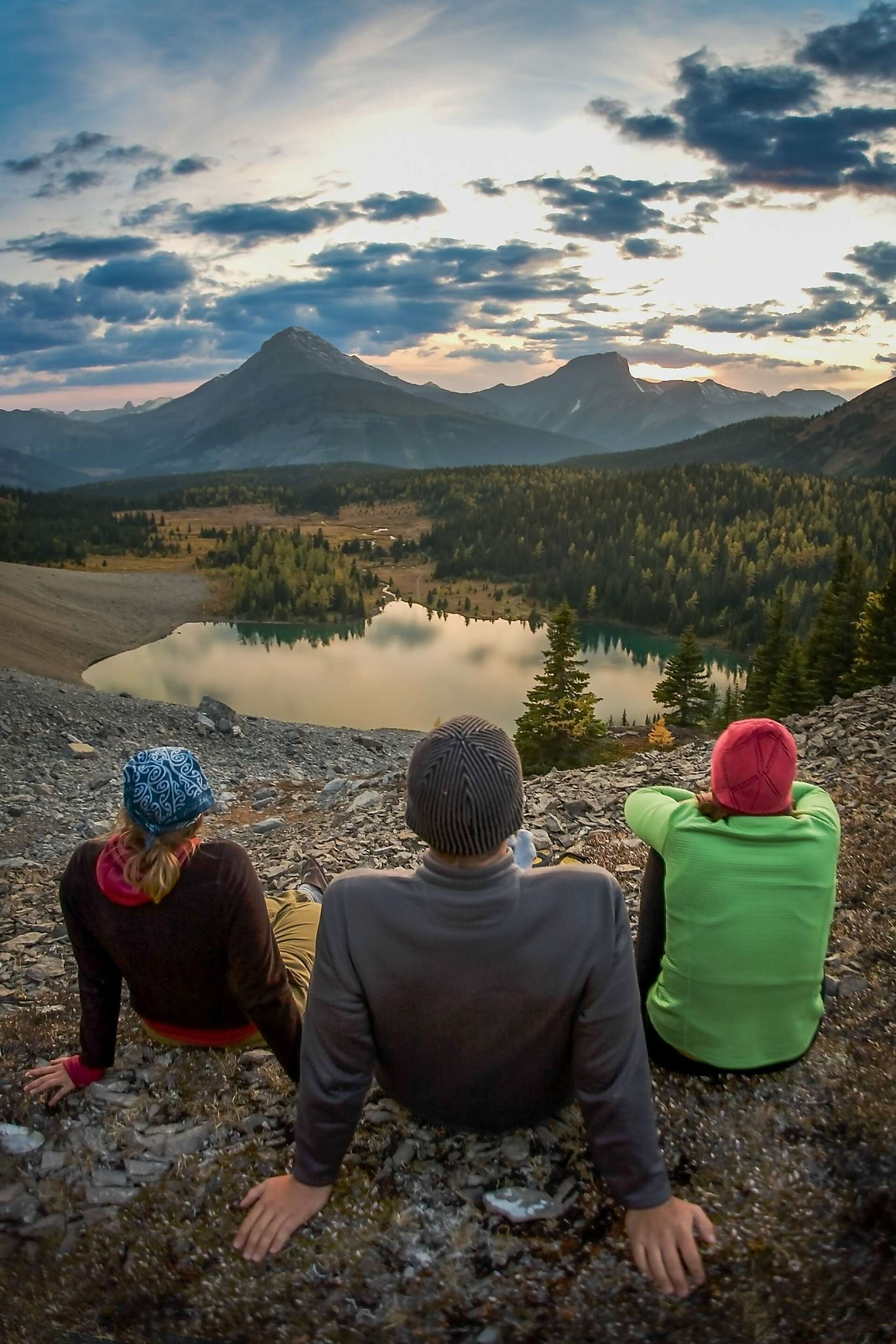 Canmore, Alberta, a cheaper, relaxed alternative to Banff