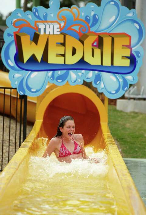 Extreme water slides of the world