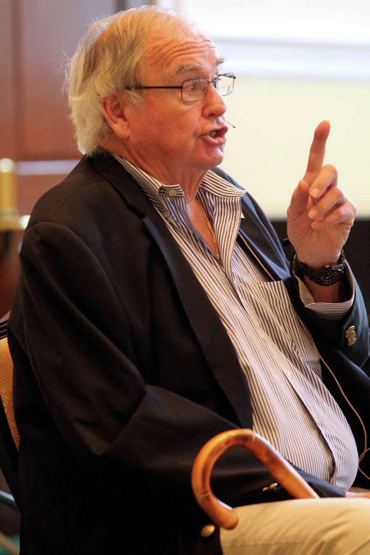 Weicker: GOP doomed in midterm elections