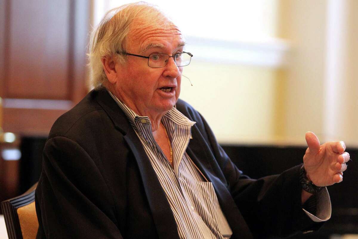 Weicker: GOP doomed in midterm elections