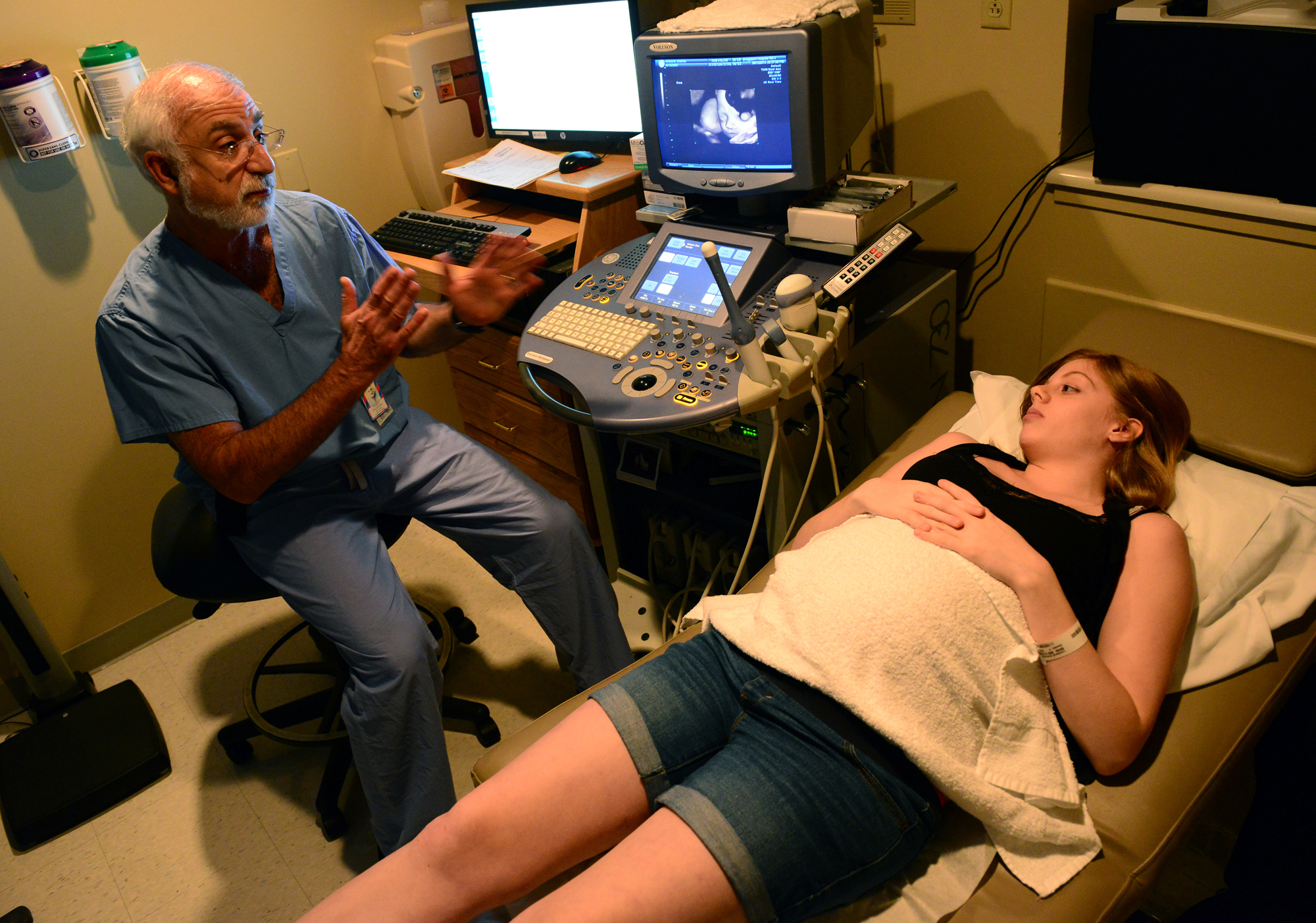 New prenatal test edging out amnio