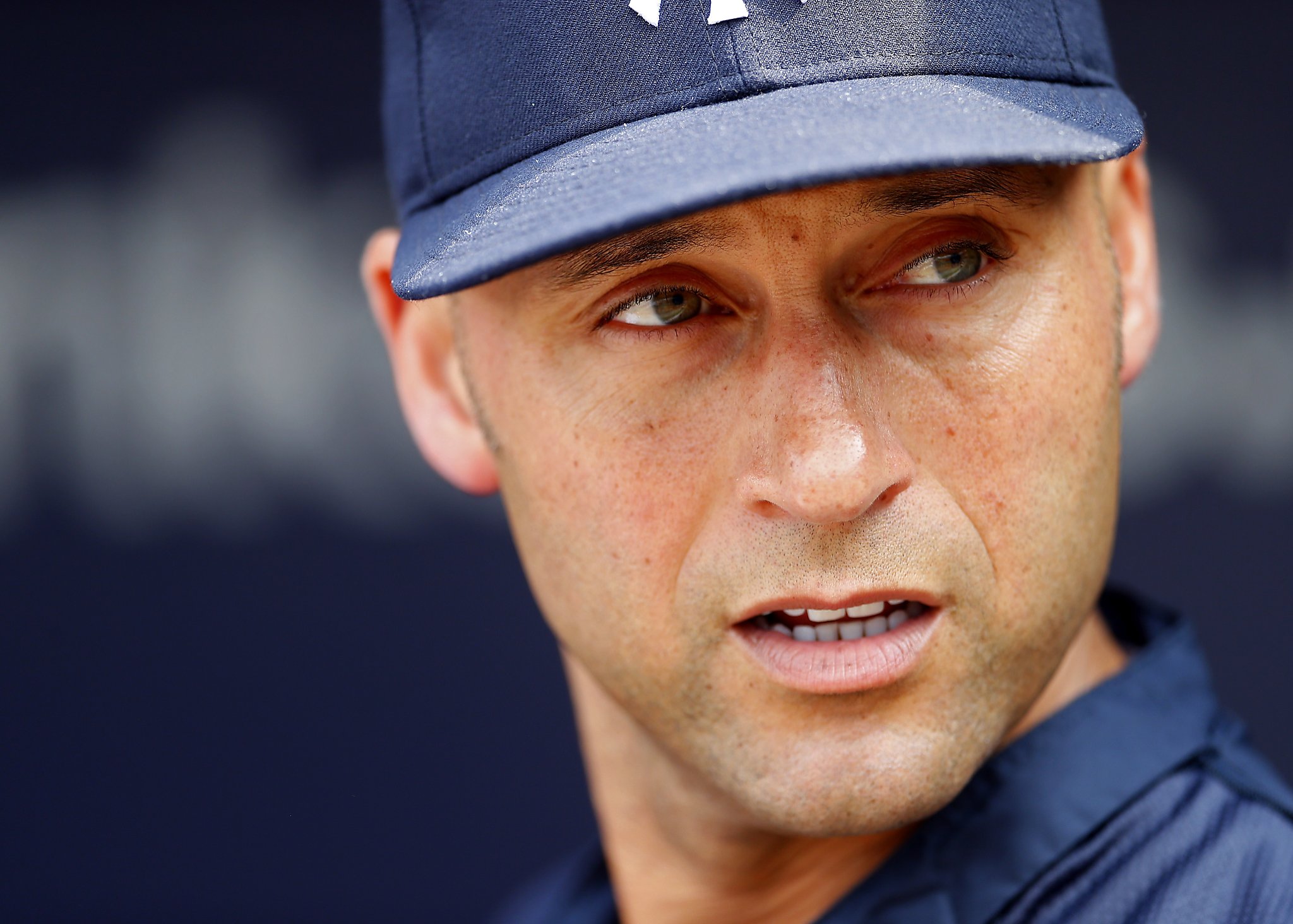 Oakland prepares for Derek Jeter farewell