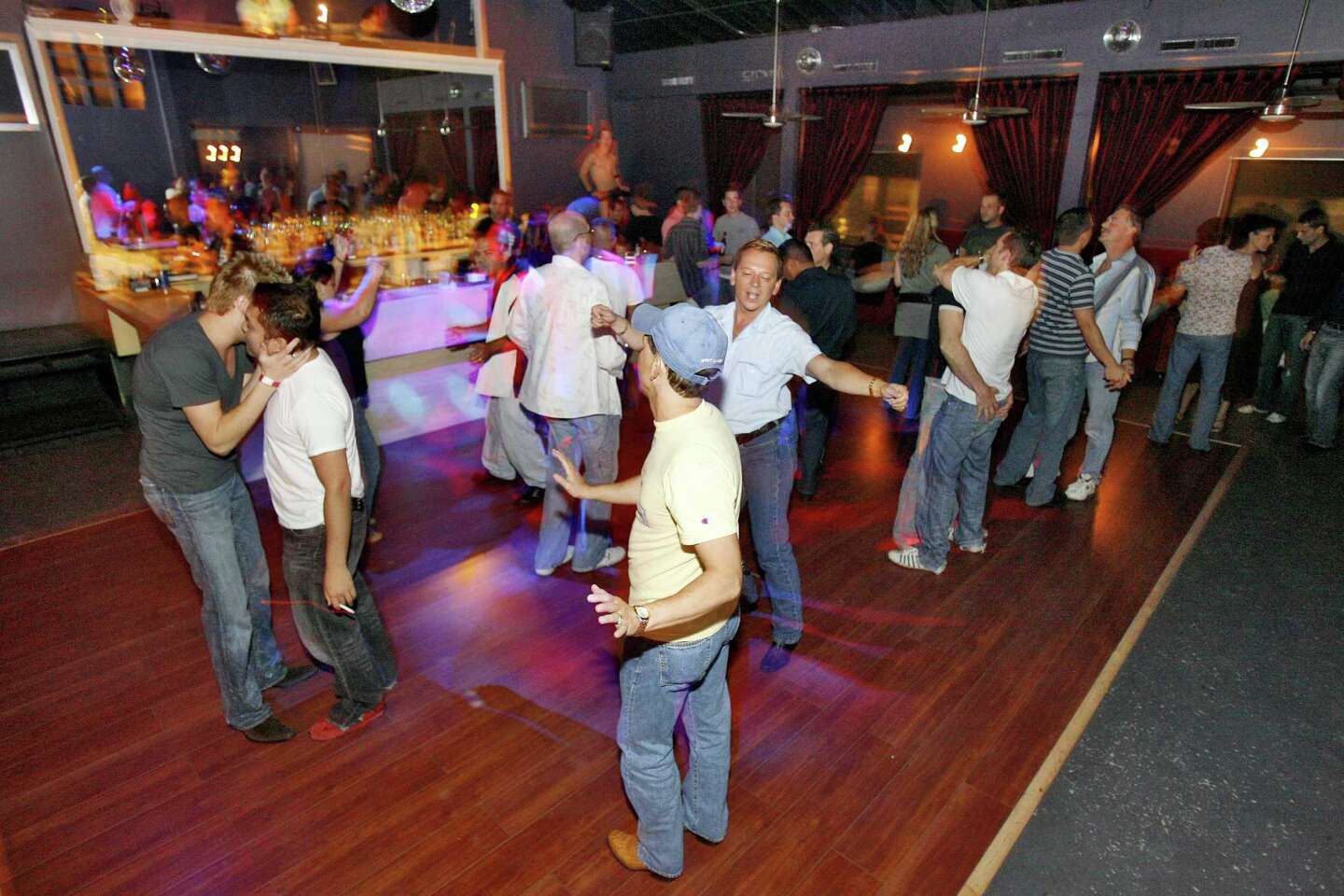 Gay and drag bars in Houston