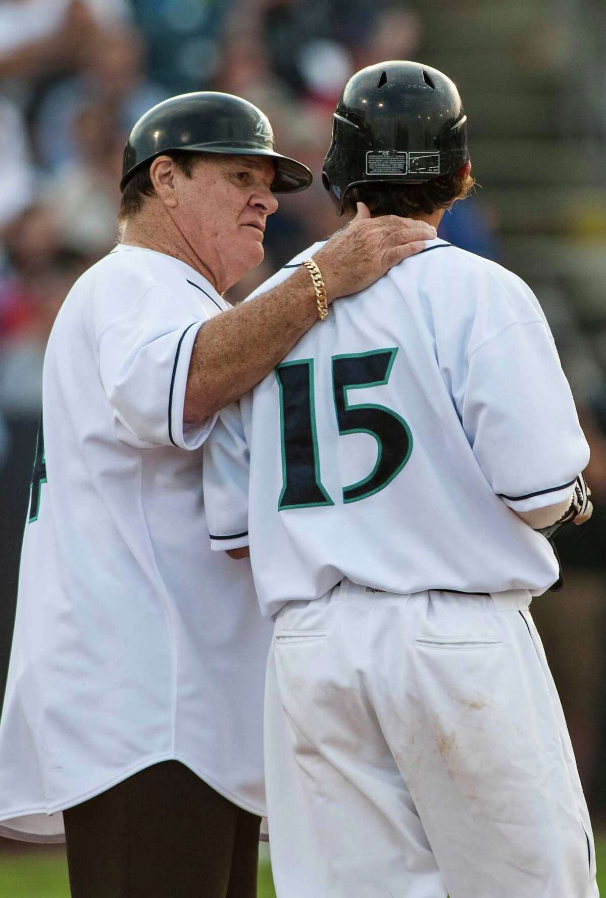 Rose manages Bluefish to 2-0 victory