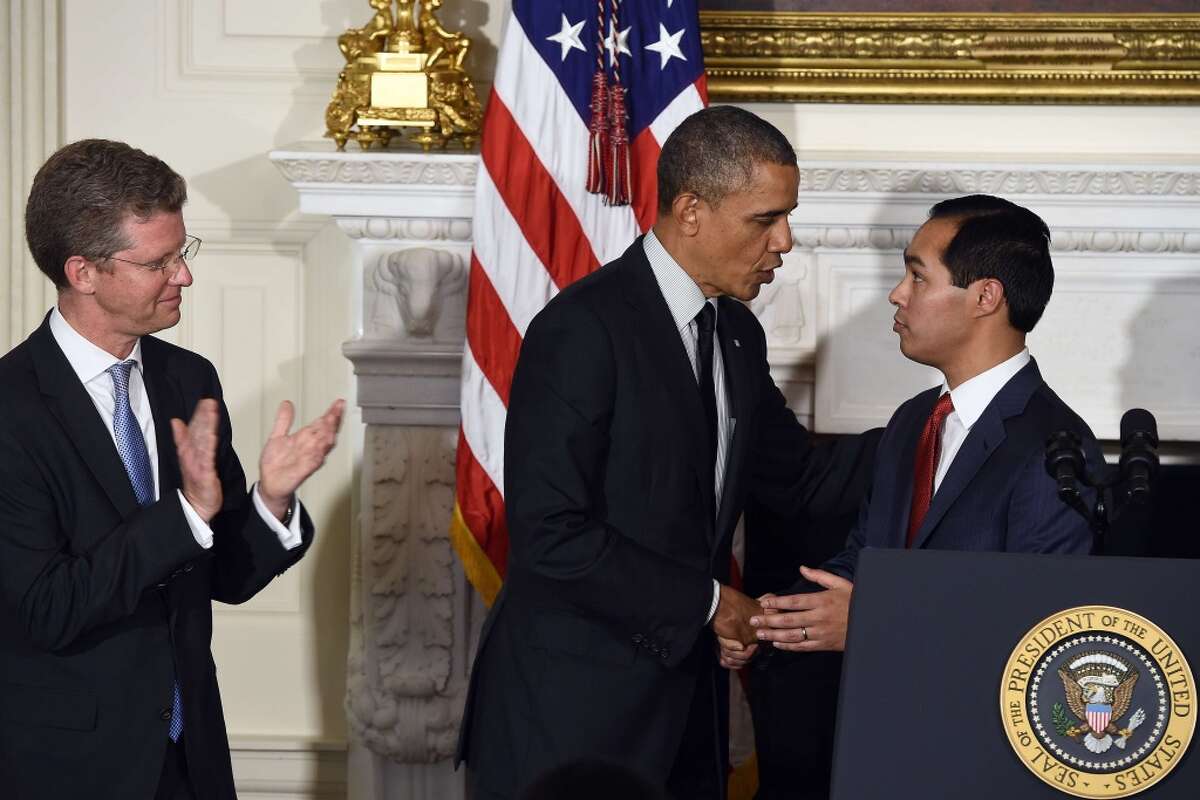 Senate approves Castro as HUD secretary