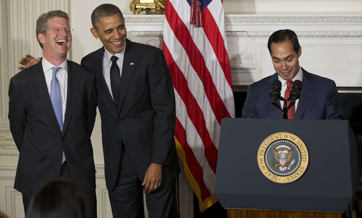 Senate approves Castro as HUD secretary