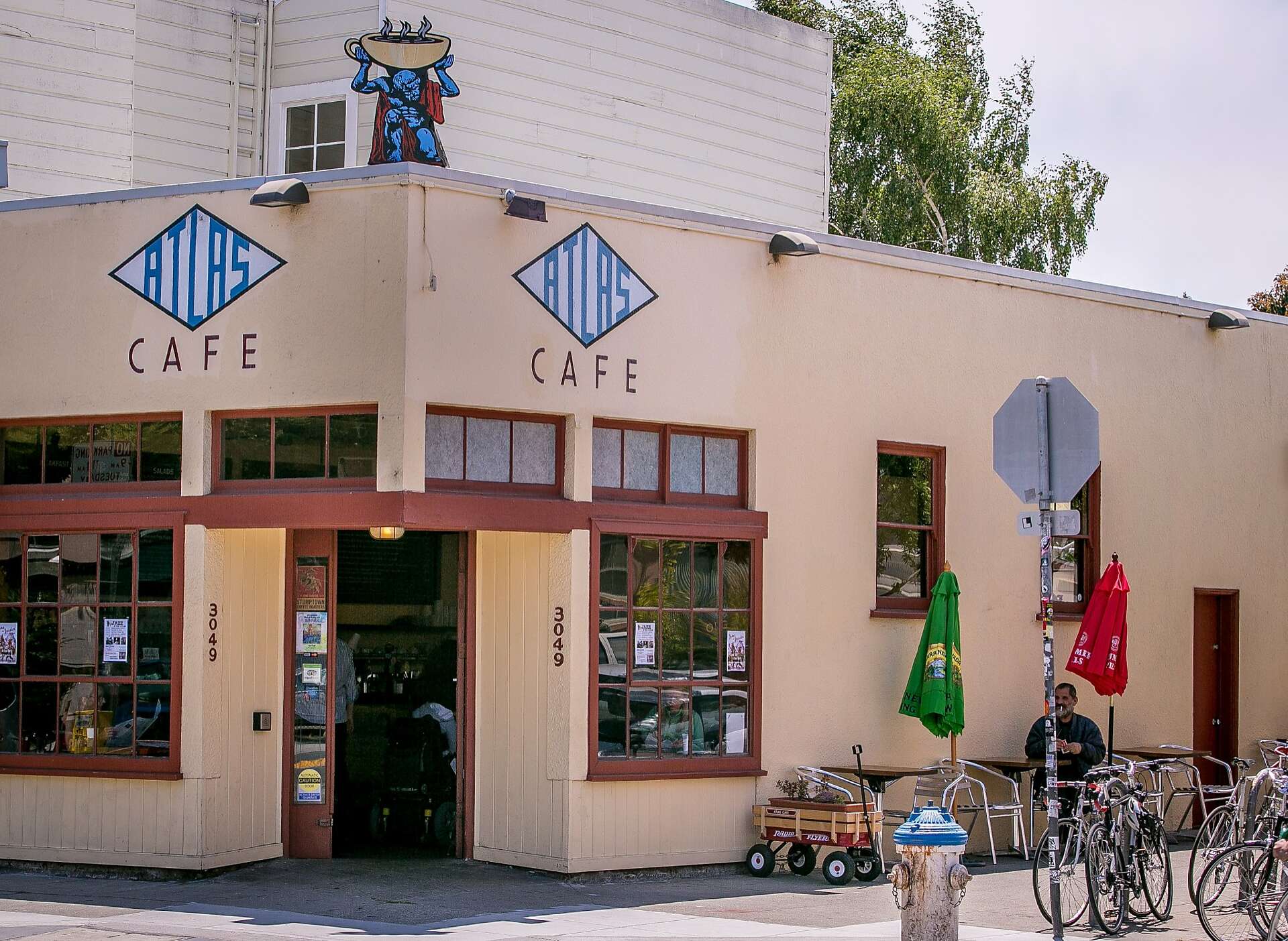 Atlas Cafe, S.F.: Great food with a comfy coffeehouse vibe