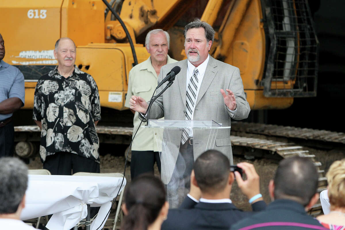 Demolition begins to clear land for new In-N-Out Burger