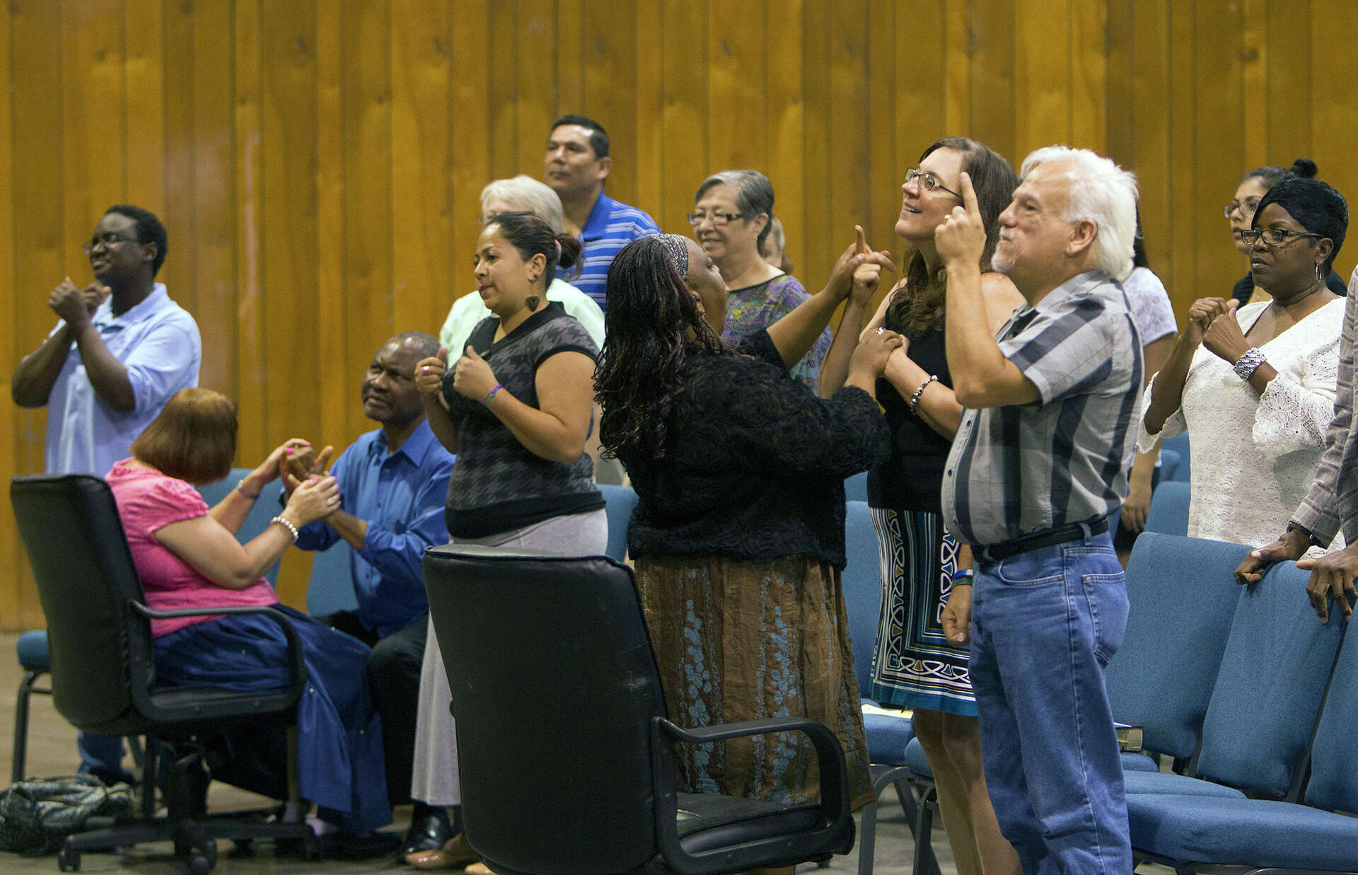 Houston's oldest church for the deaf hopes to bring faith to a ...