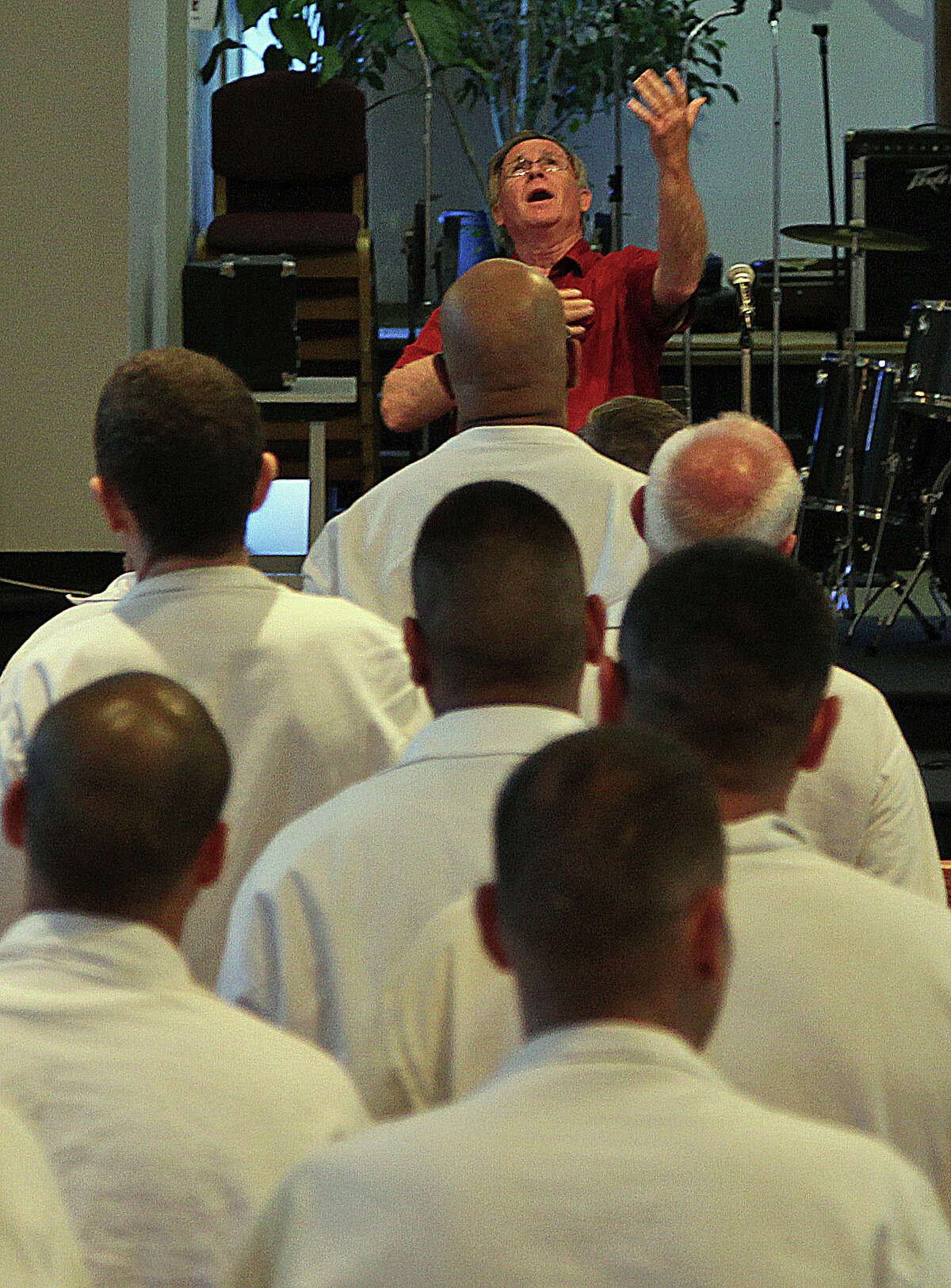 Houston's oldest church for the deaf hopes to bring faith to a ...