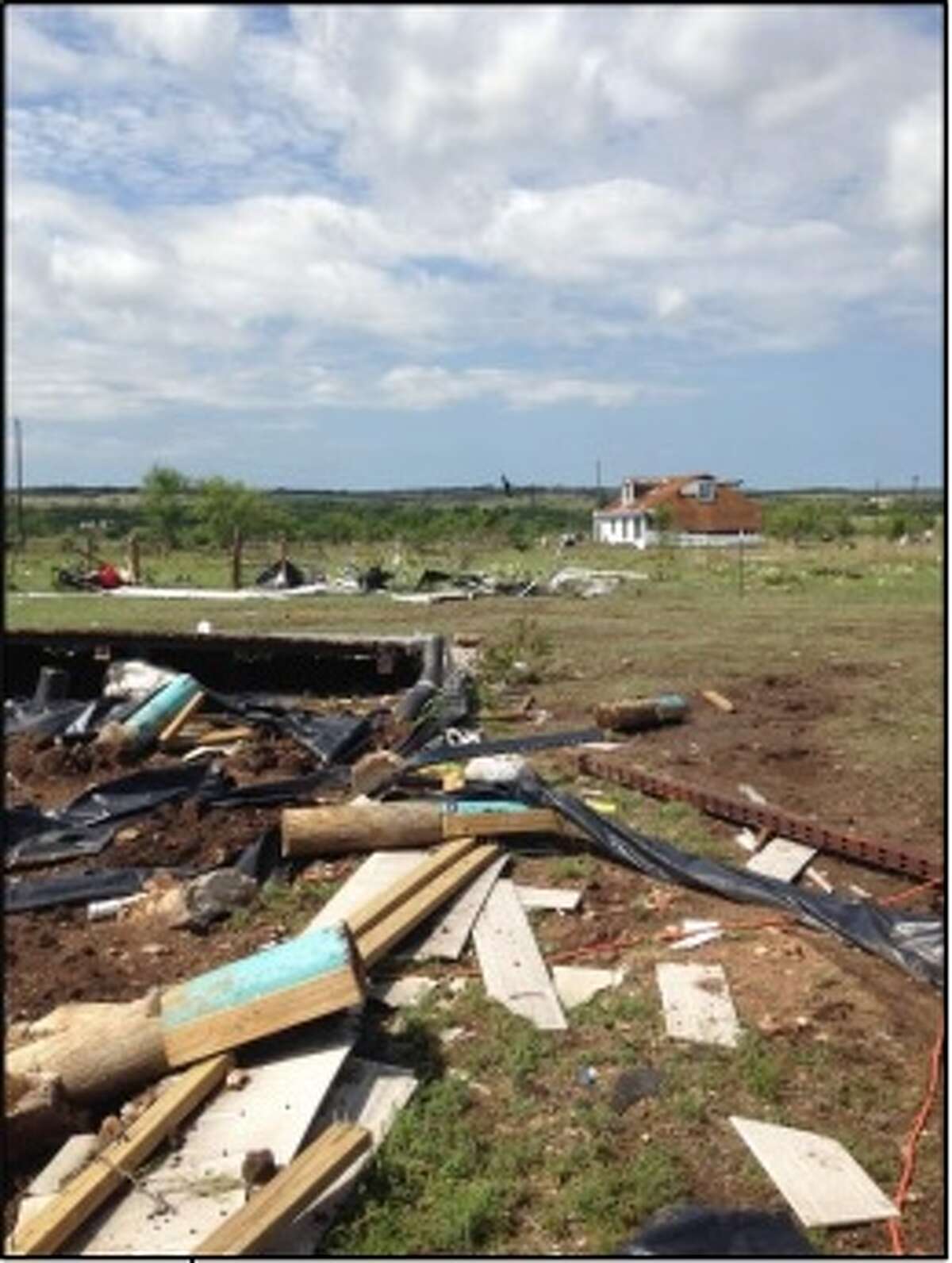 Willie Nelson to rebuild central Texas ranch town after heavy damage ...