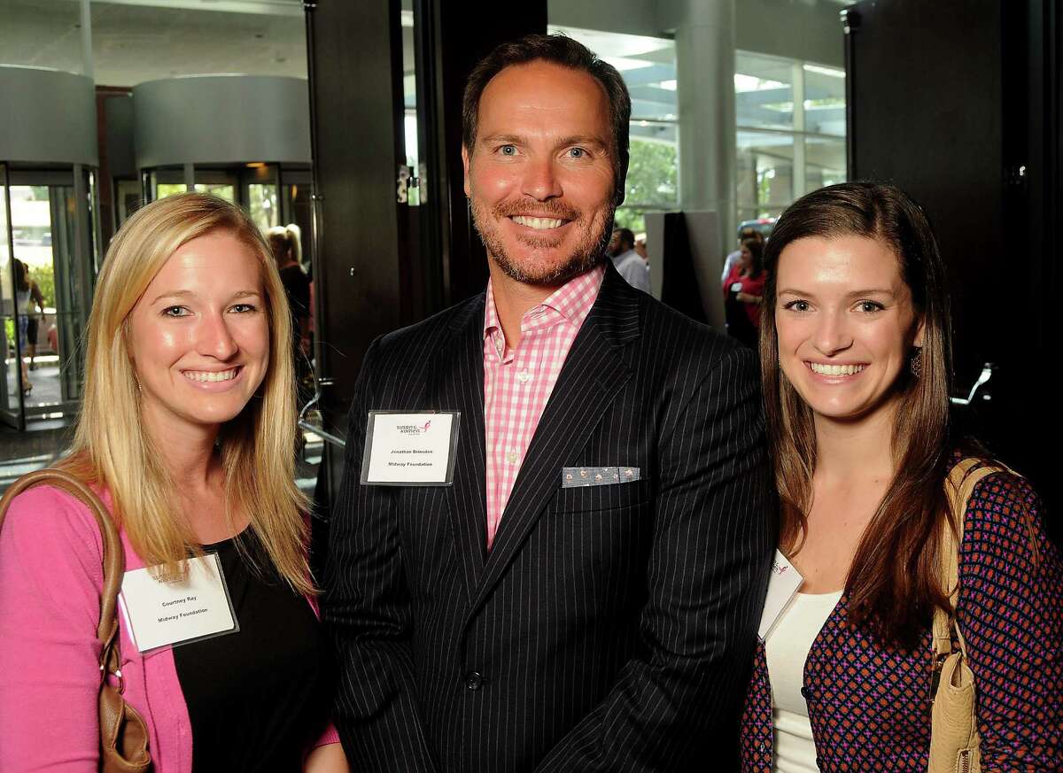 Komen luncheon stars Joan Rivers