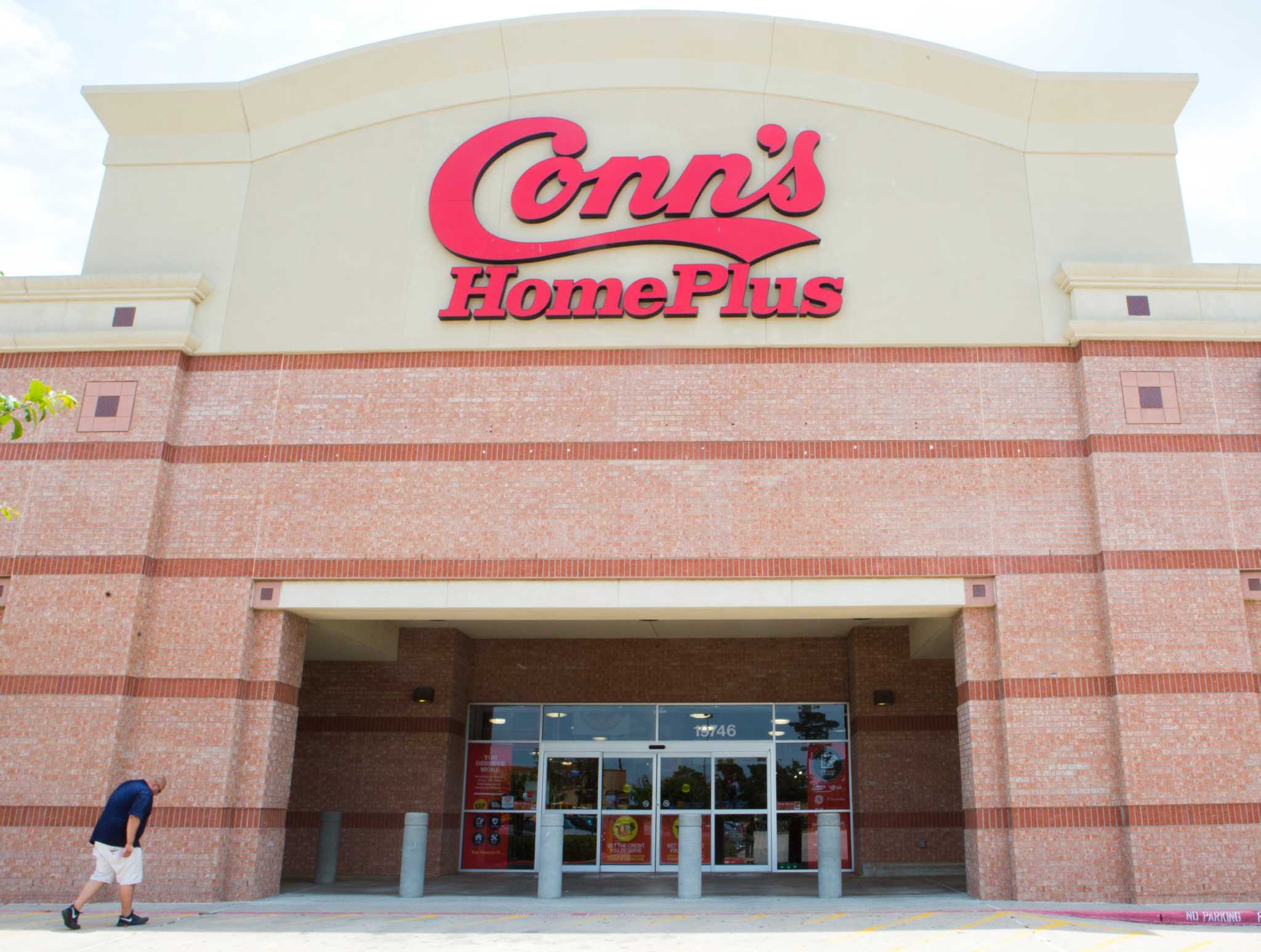 Conn's considers putting itself up for sale