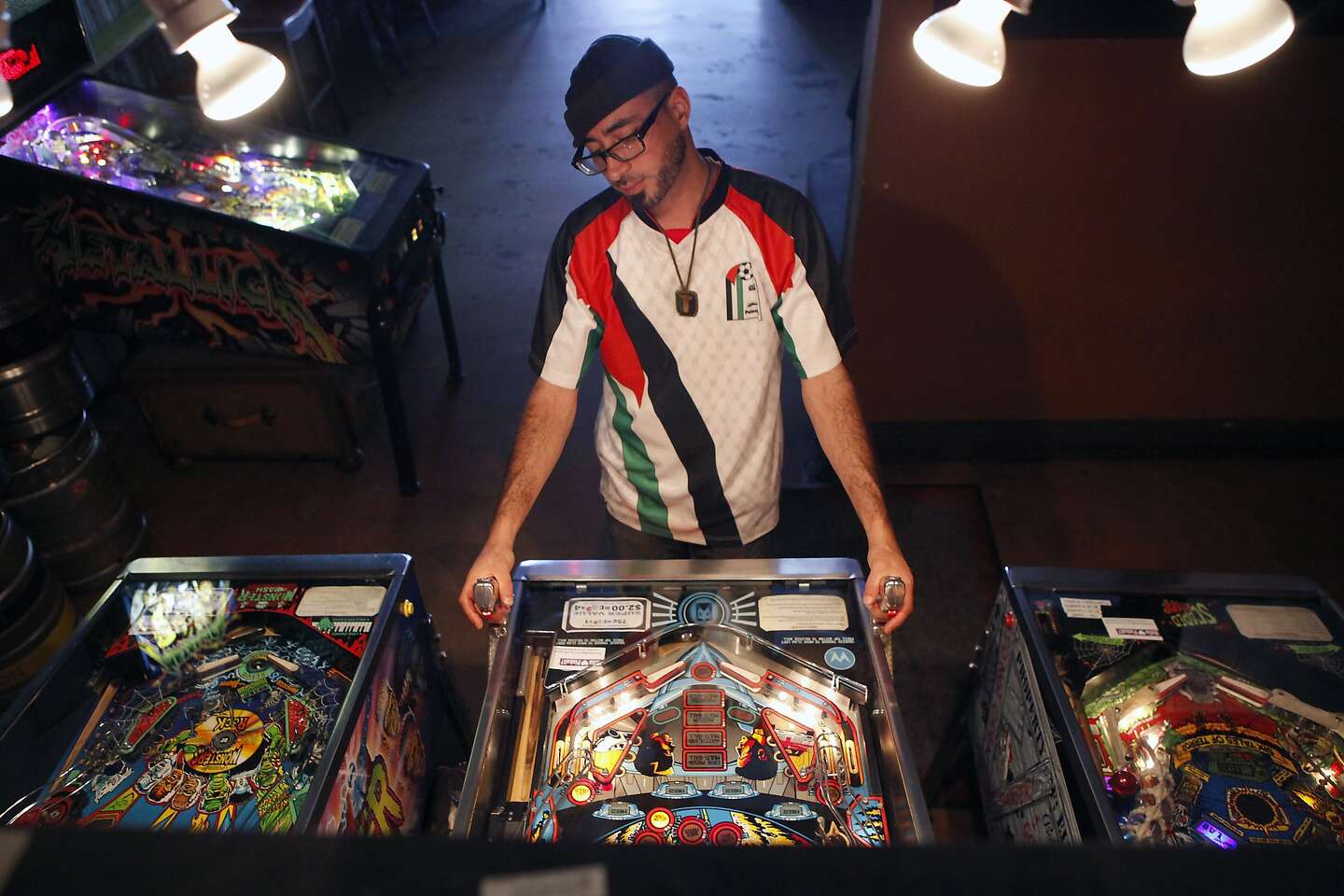 Jackpot! Oakland decriminalizing pinball machines