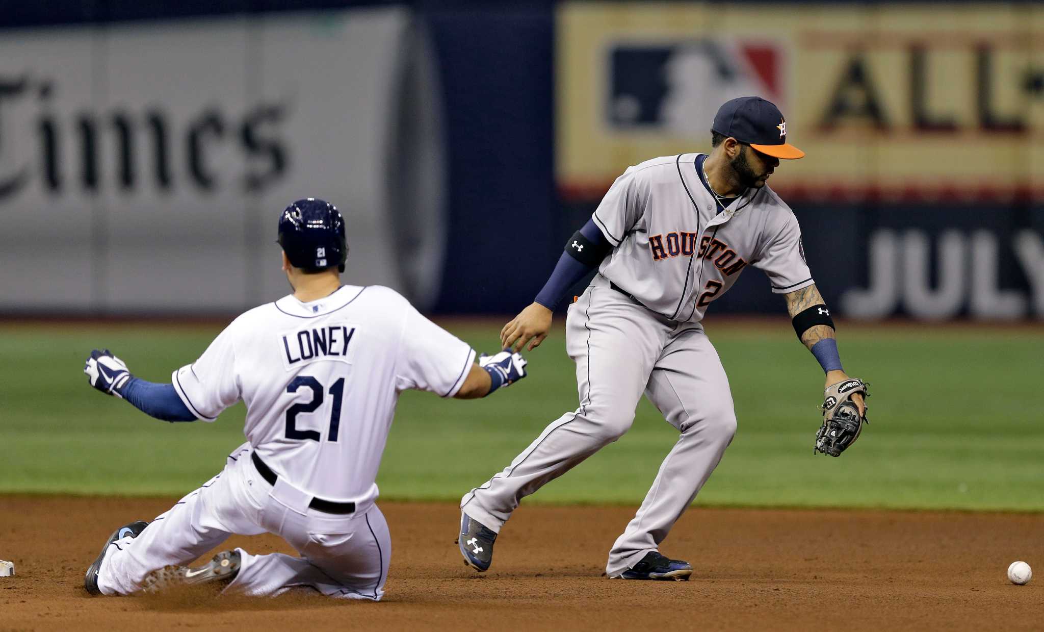 Rays hand Astros fourth loss in a row