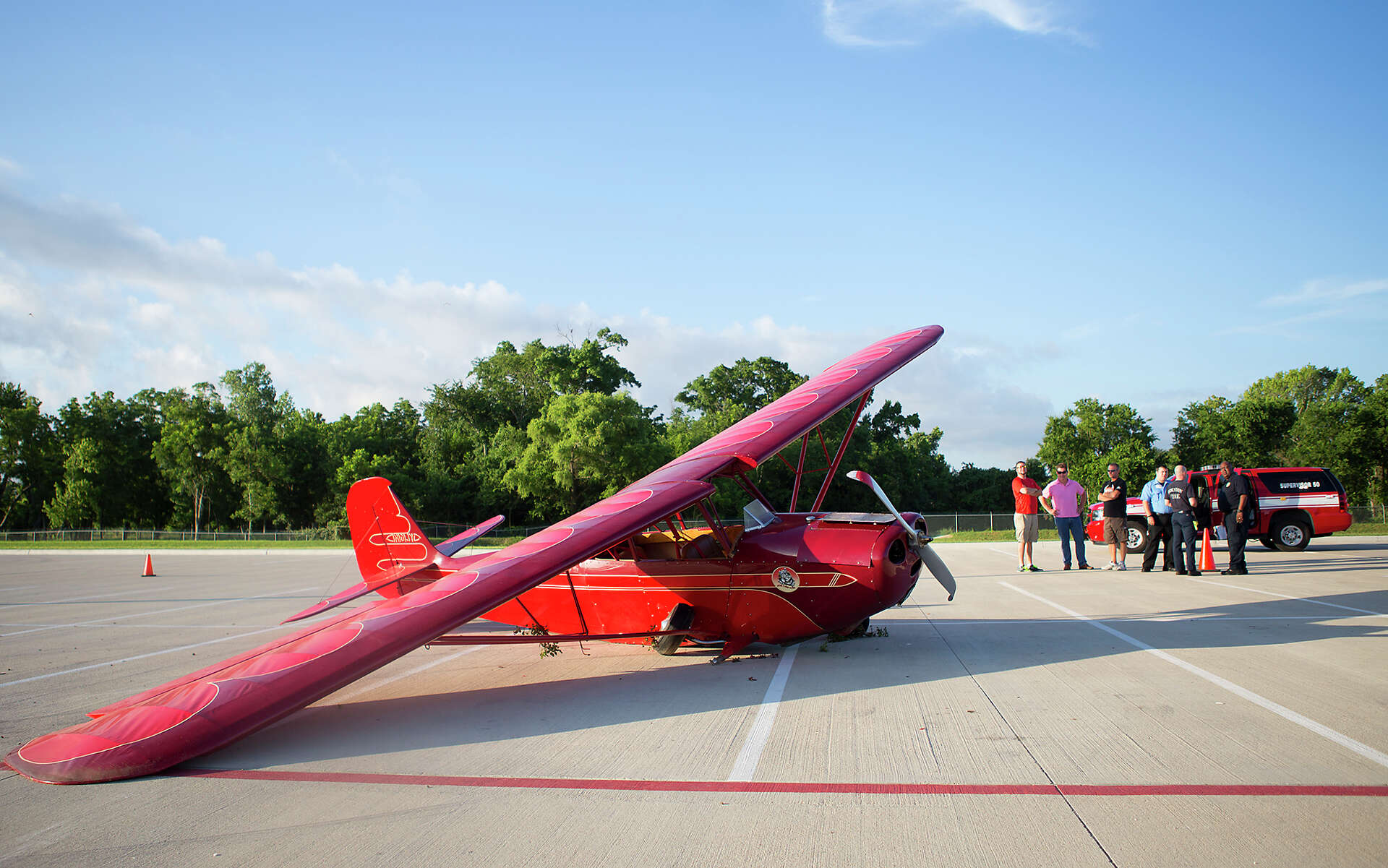 Plane falls from sky near Northwest Freeway