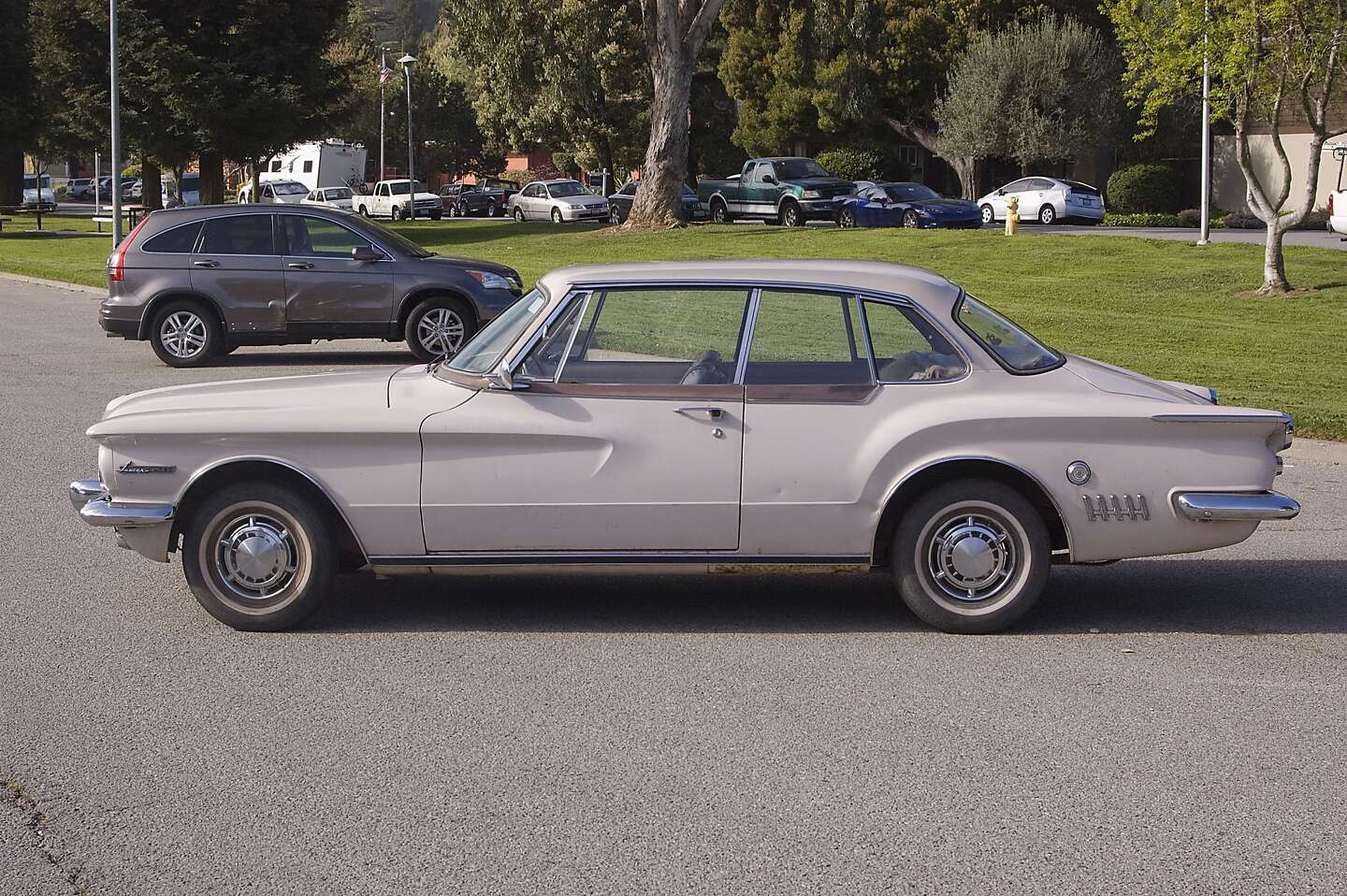 History buff preserves 1962 Dodge Lancer GT