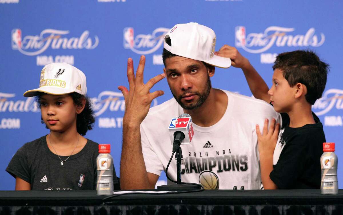 Duncan 'floored' by being featured on comic cover