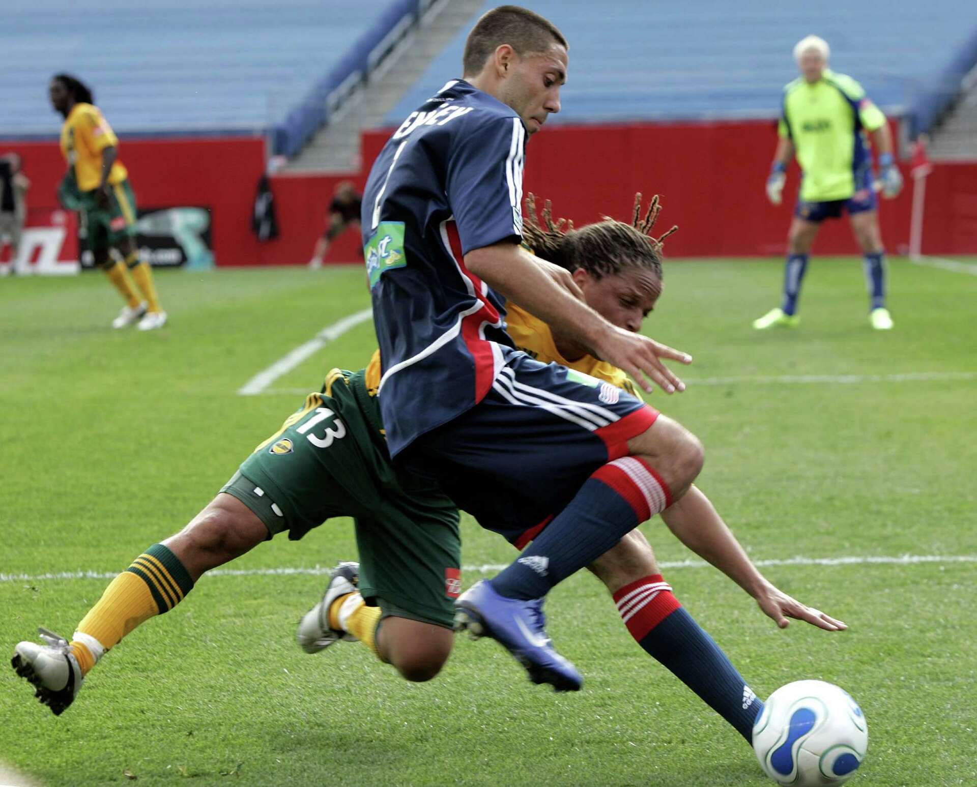 14 things you didn't know about U.S. Soccer captain Clint Dempsey