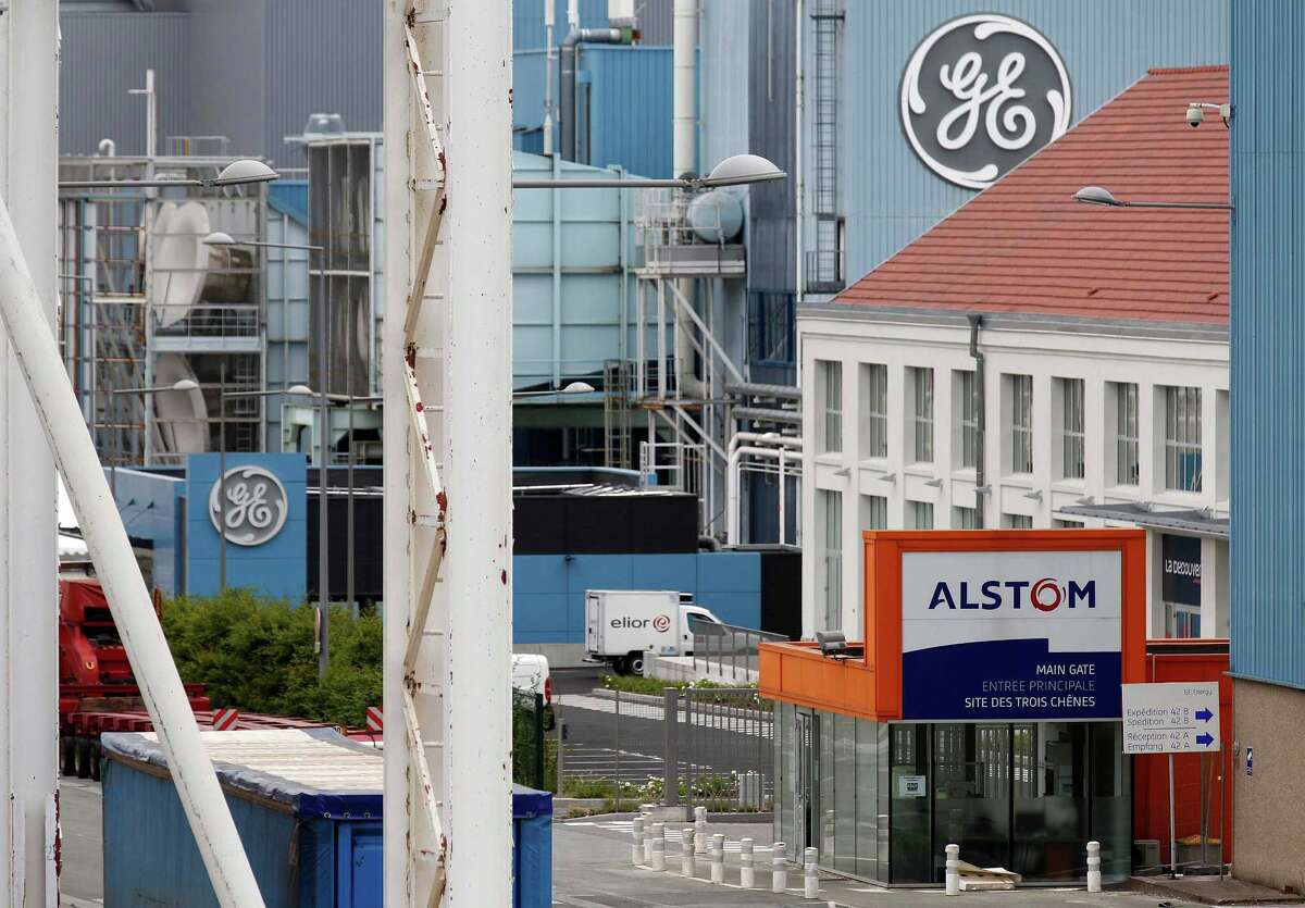 Way cleared for GE to acquire Alstom's energy unit
