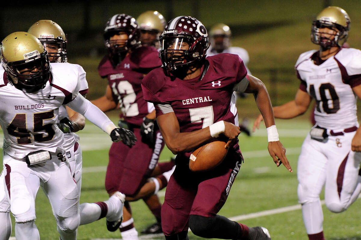Southeast Texas high school football recruiting update
