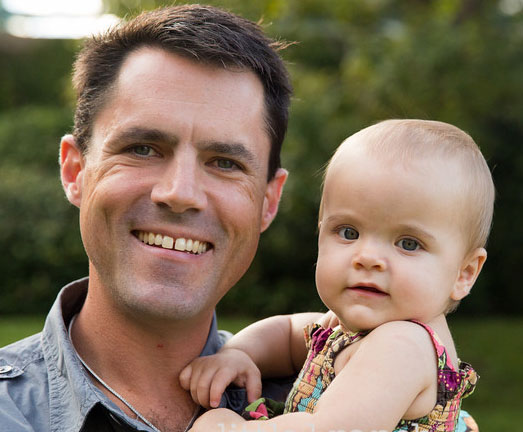 Vote For Houstons Hottest Dad
