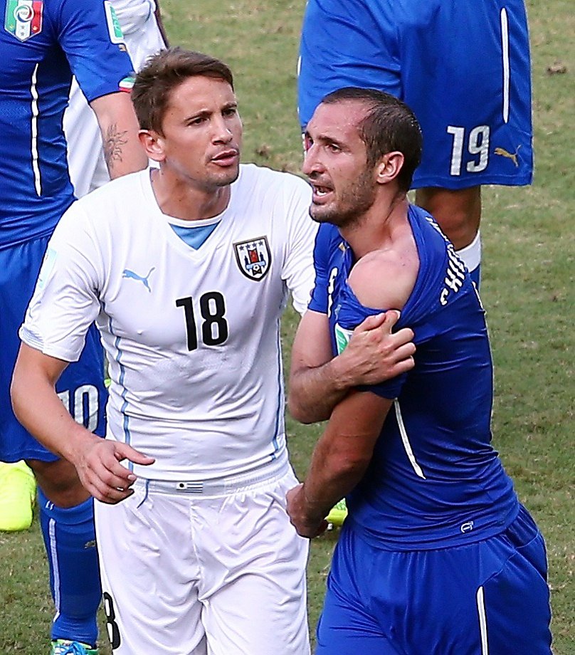 World Cup crowd stunned when player bites competitor