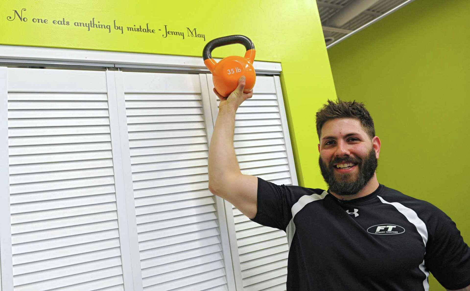 Powerlifter finds strength in vegetables
