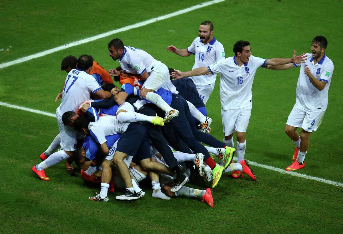 World Cup: Greece advances after late penalty at World Cup