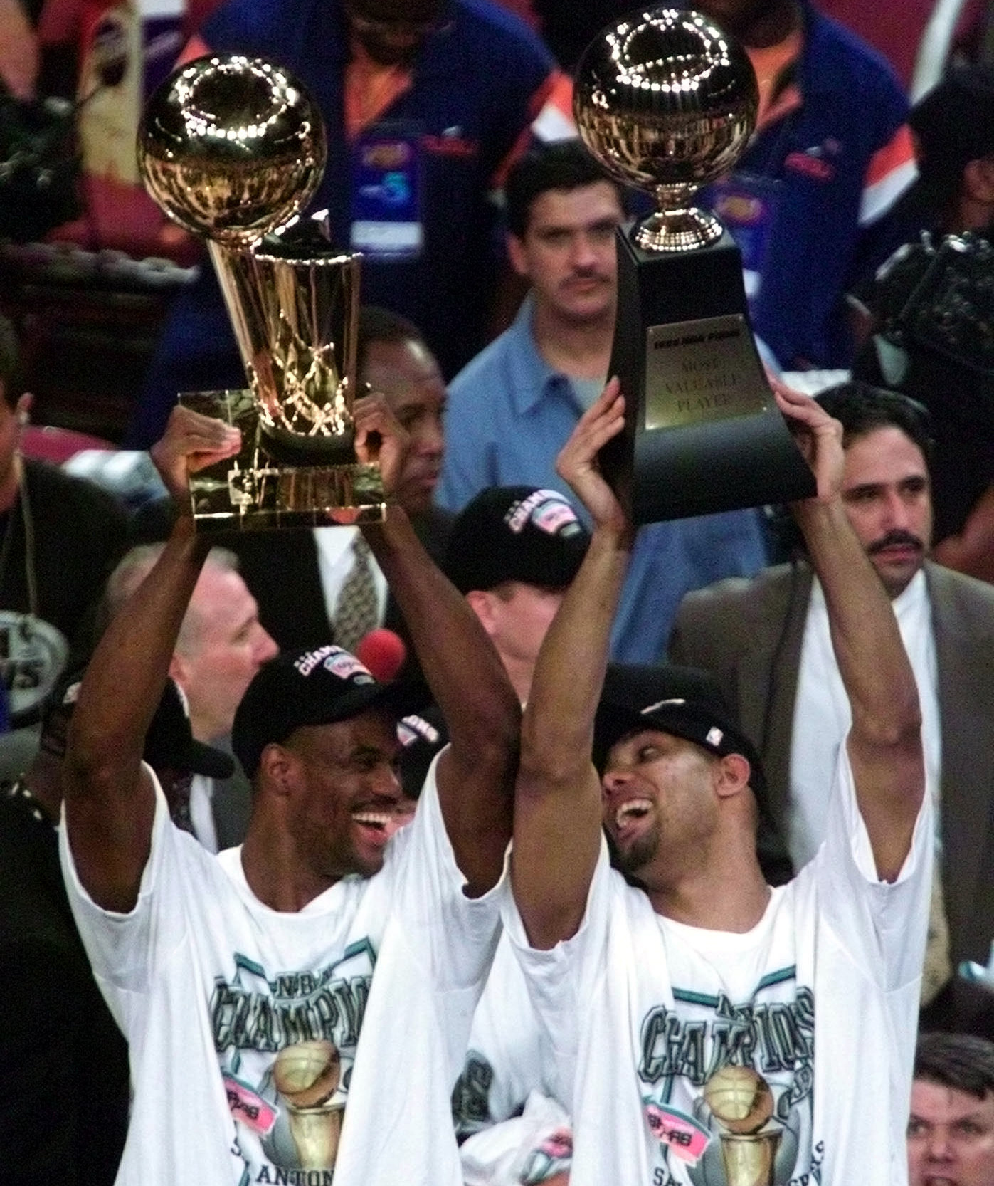 Spurs secure crown on Johnson's jumper