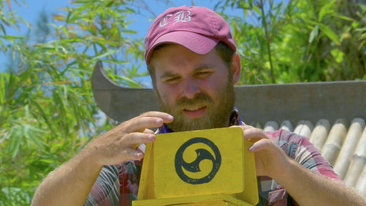 'Survivor' star crushed by train in Alabama