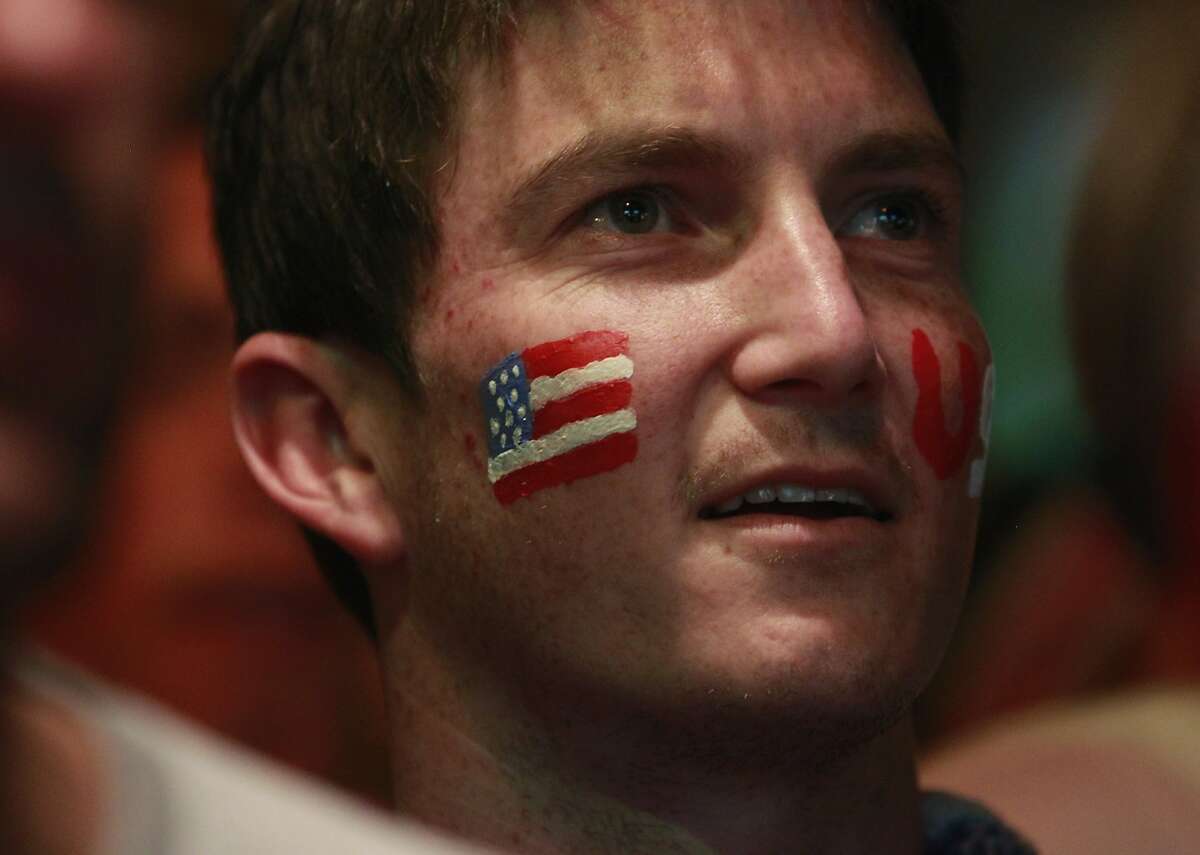 As U.S. loses but advances, fans go wild