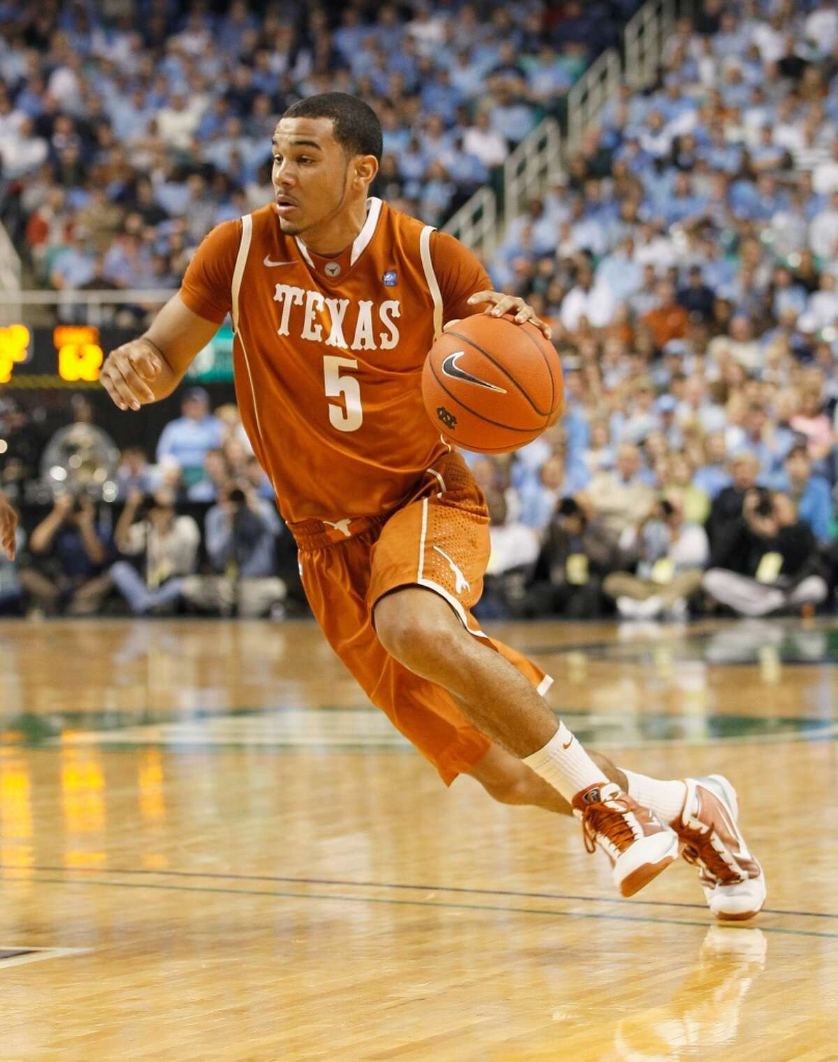 Spurs' Cory Joseph eager to be major contributor again