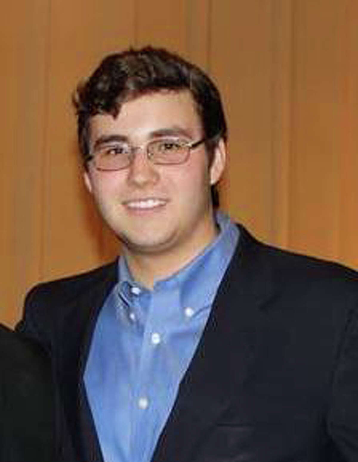 14 students receive DCA scholarships