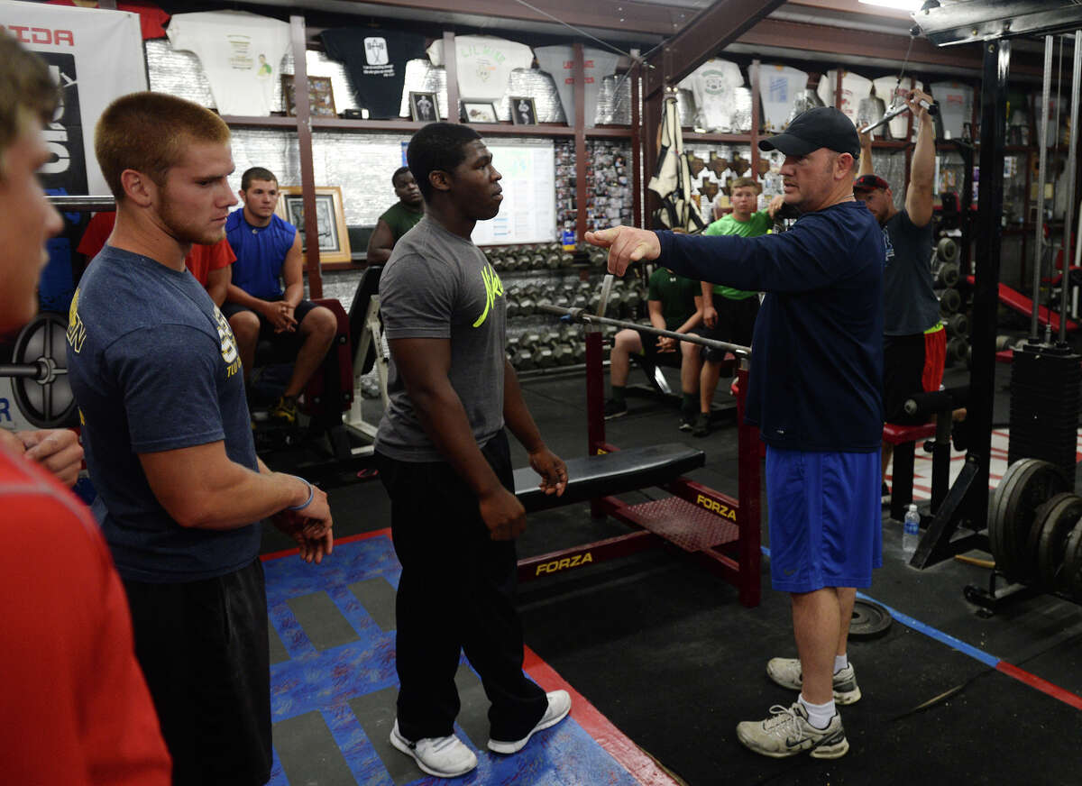 Girls powerlifting grows in popularity