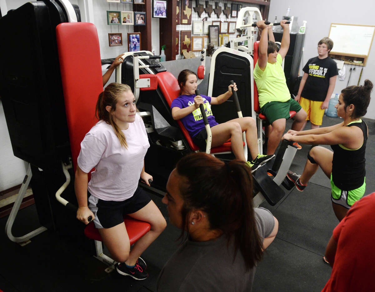 Girls powerlifting grows in popularity
