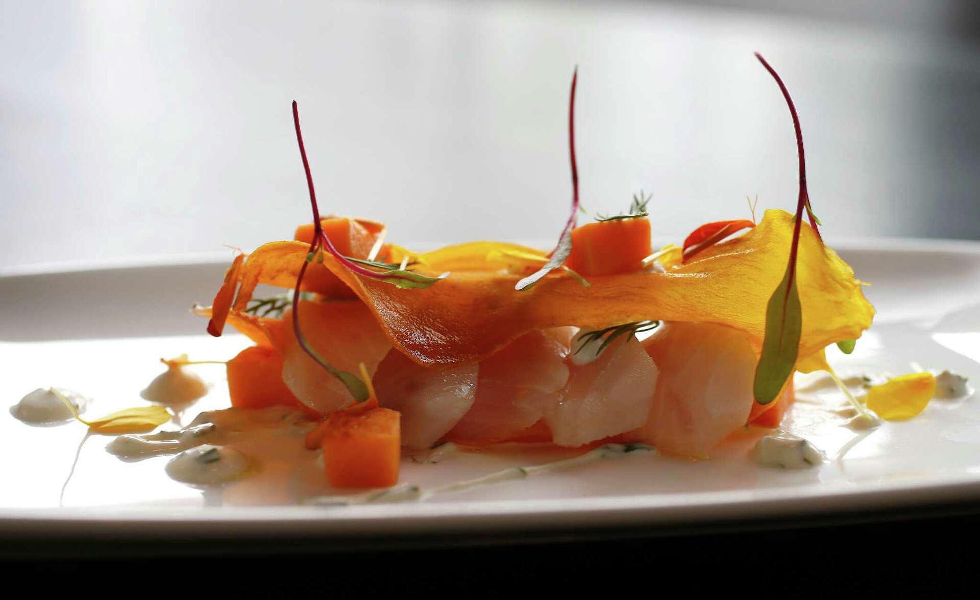 Chef Holley returns with Midtown seafood restaurant