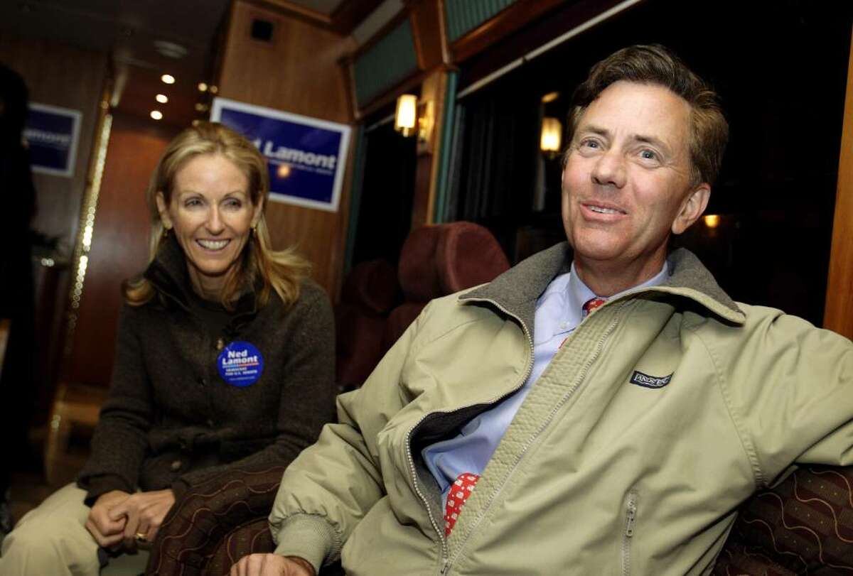 It's official: Lamont's in the gubernatorial race