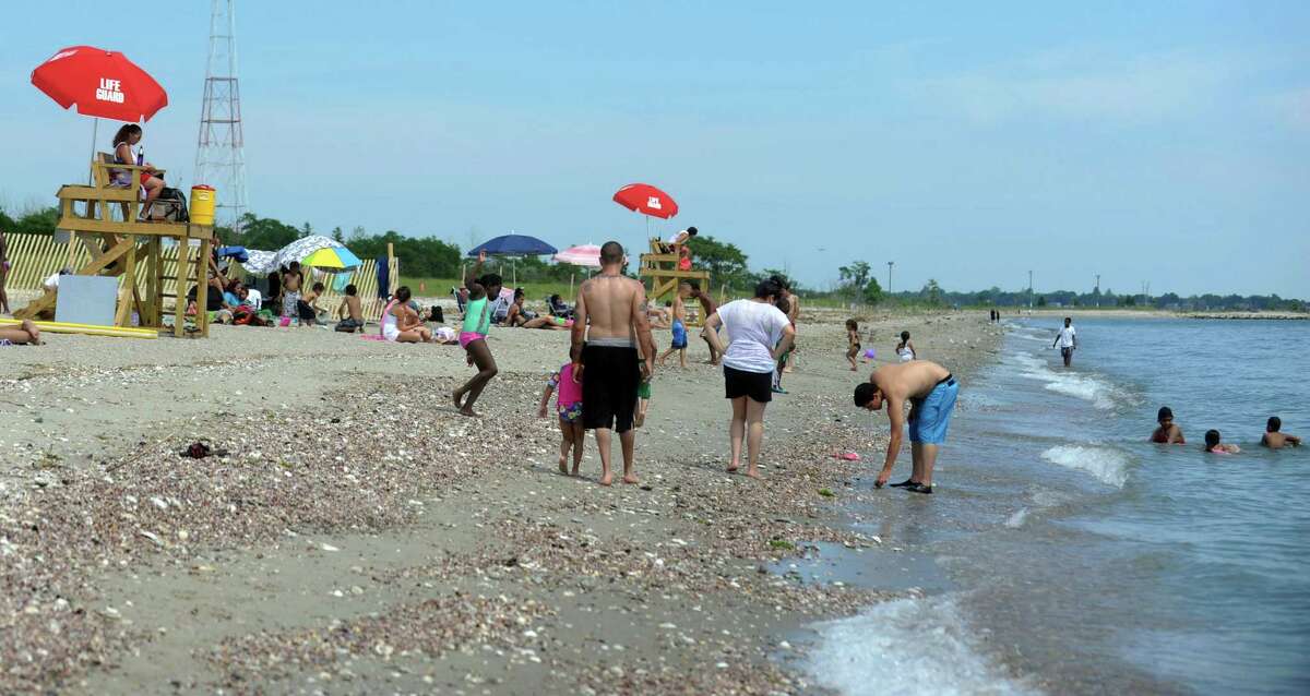 Bridgeport's Pleasure Beach reopens