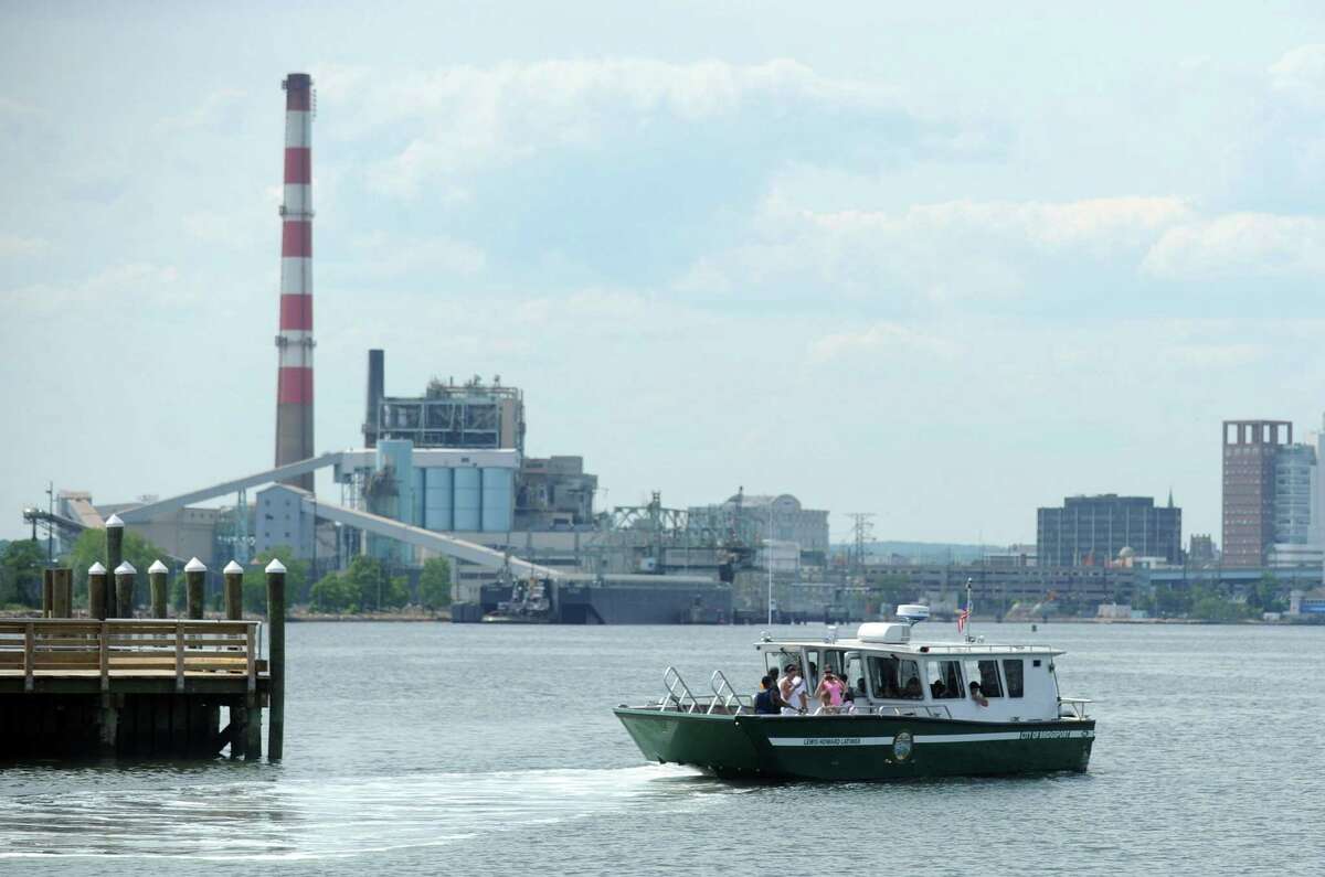 Bridgeport's Pleasure Beach reopens