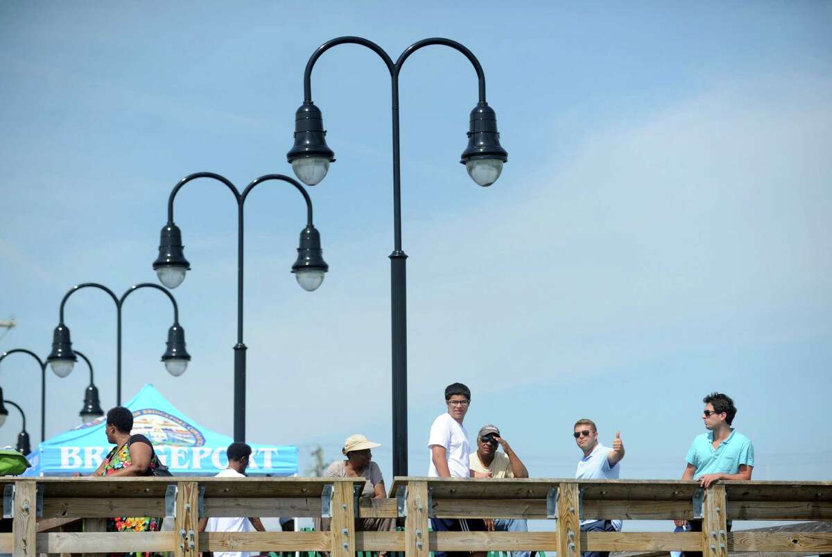 Bridgeport's Pleasure Beach reopens