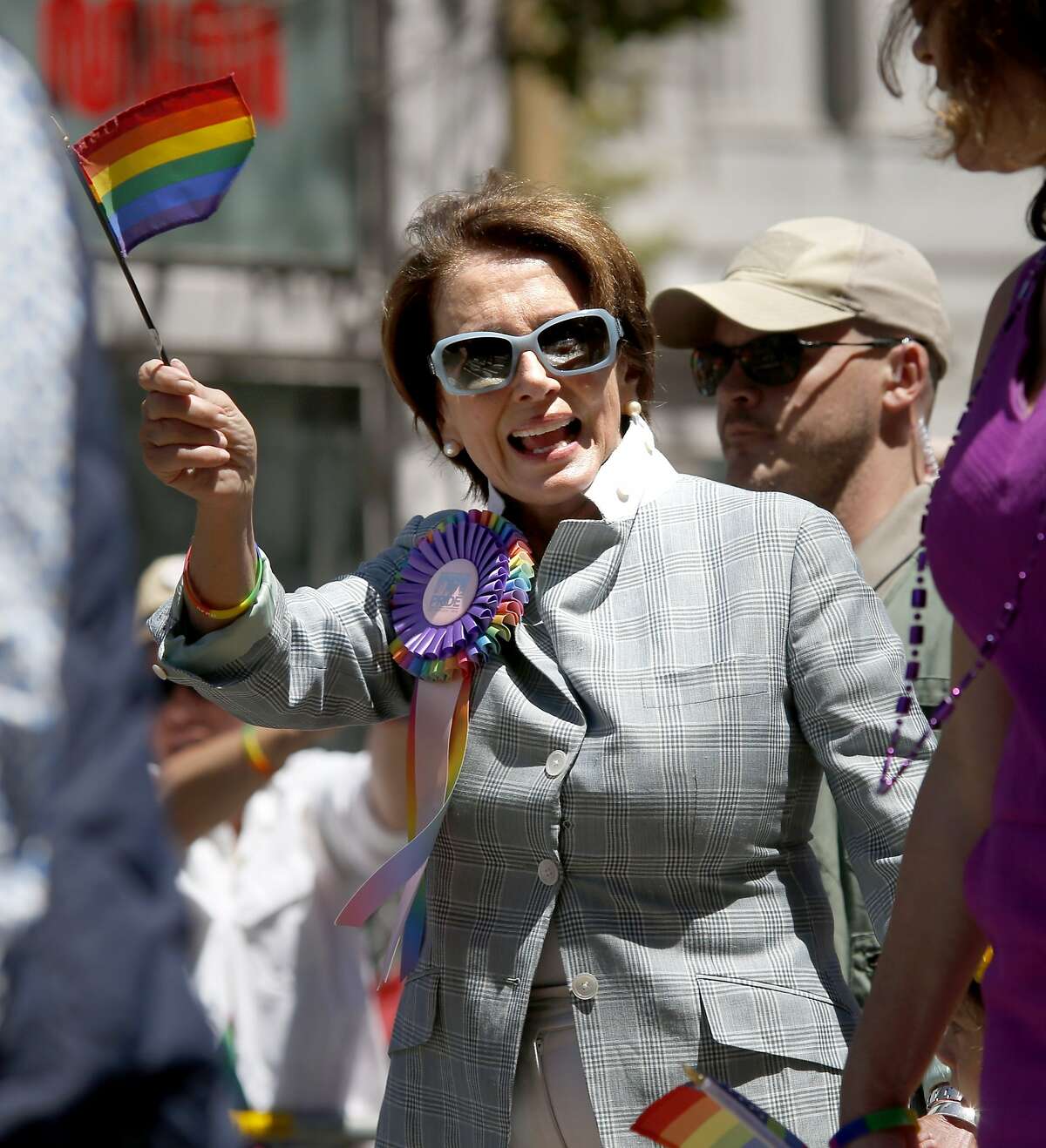 Thousands celebrate as S.F. gay parade proudly marks 44 years